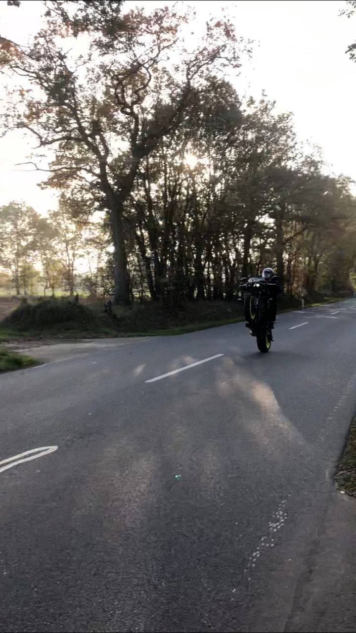 Fall means empty streets 🍁🍂 | Scrolller