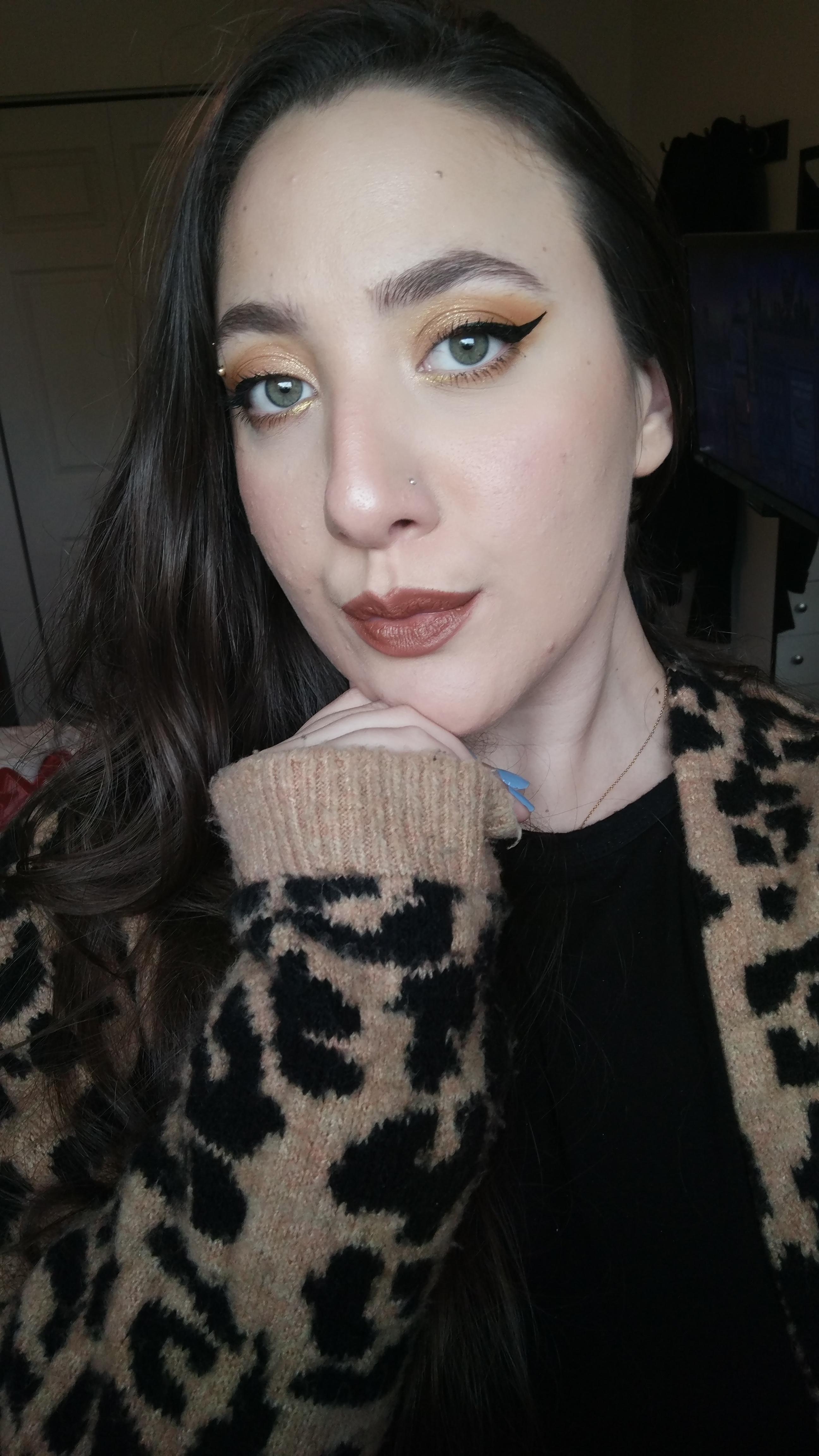 Fall tones🍁 | Scrolller