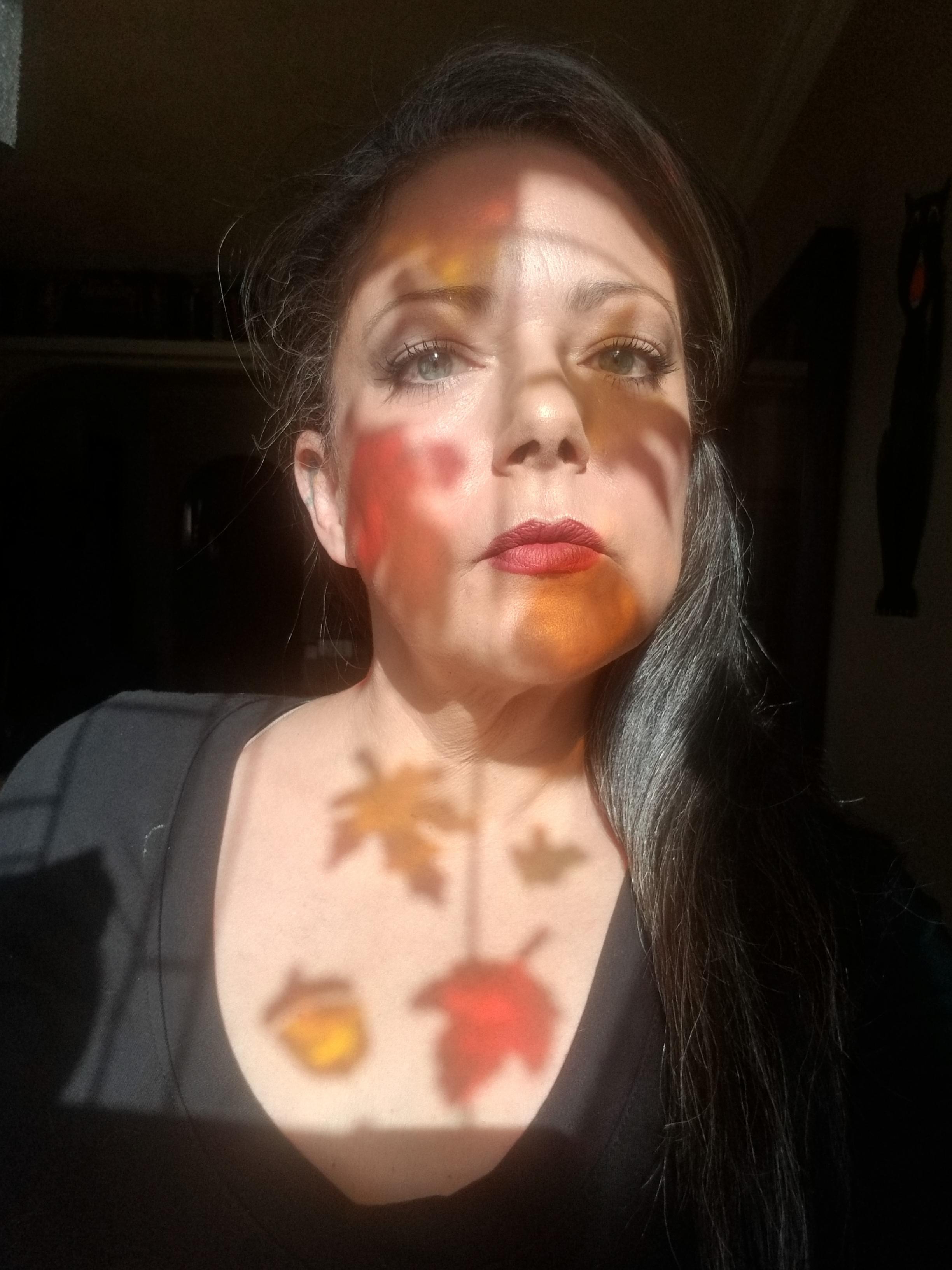 Falling leaves | Scrolller