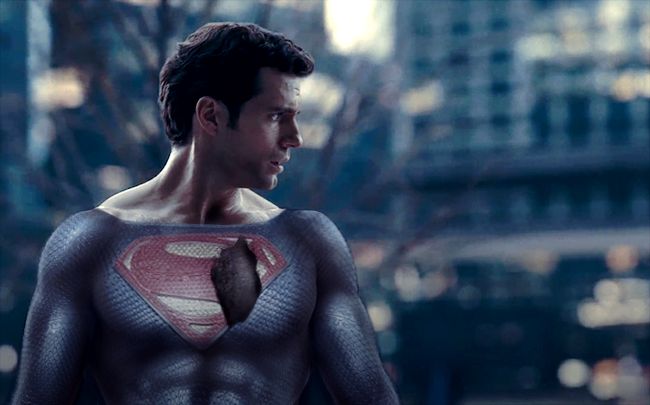 FAN-MADE: If Clark had been buried in his suit (without the cape). | Scrolller