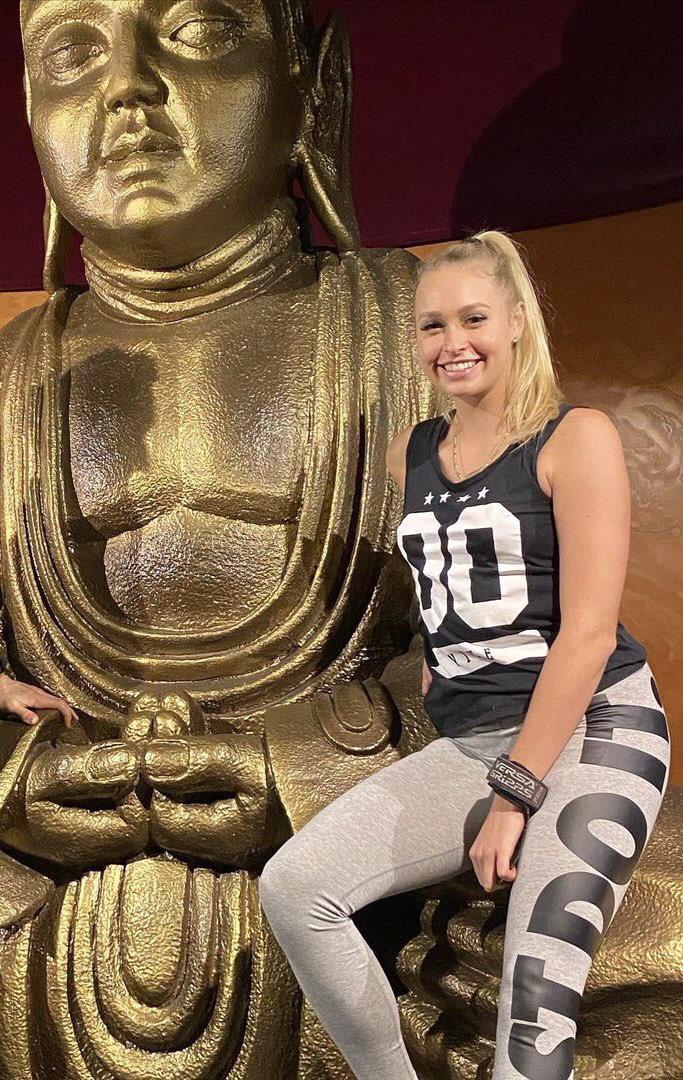 Fanny Stollar | Scrolller