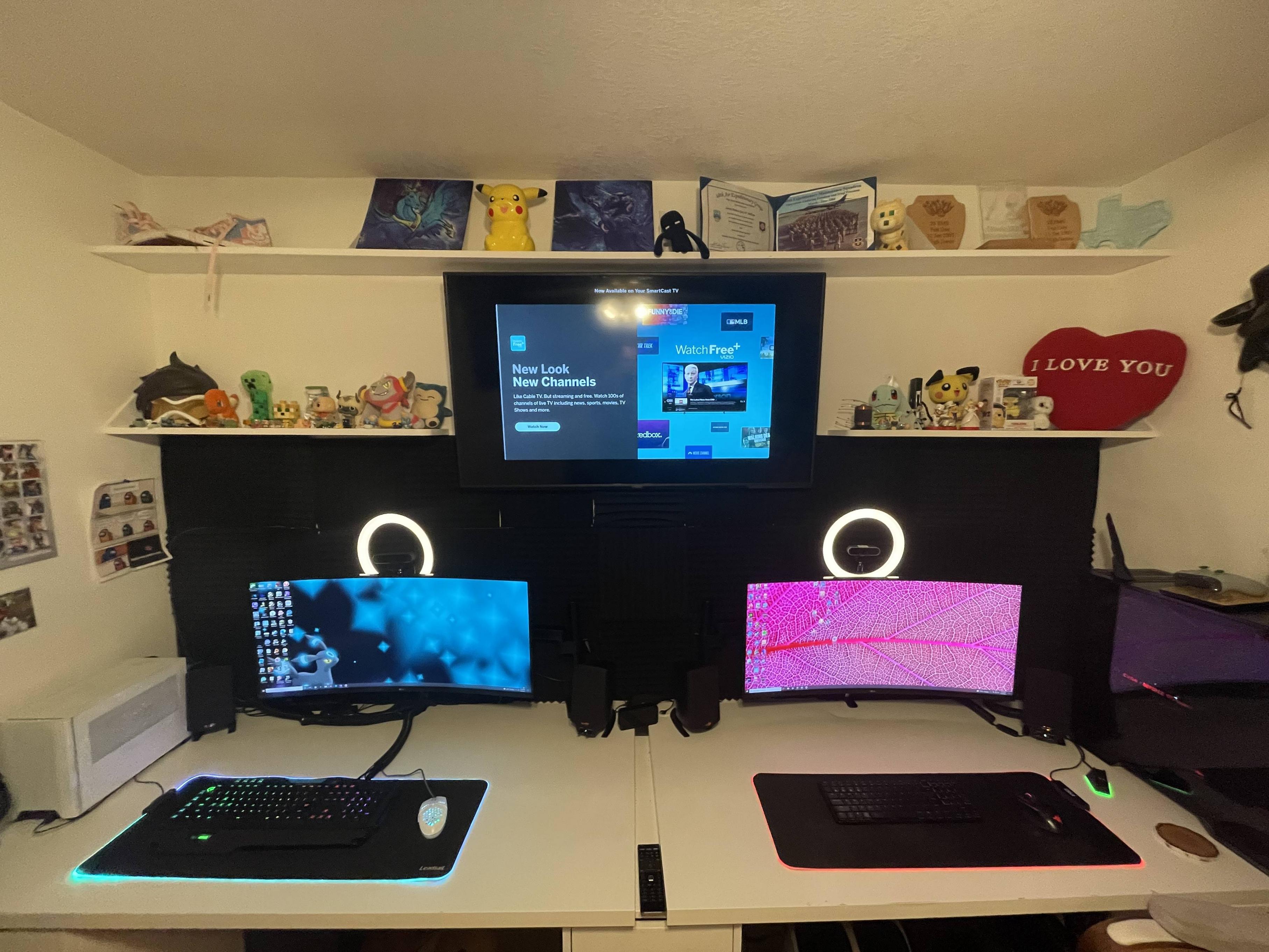 Father & daughter battlestations | Scrolller