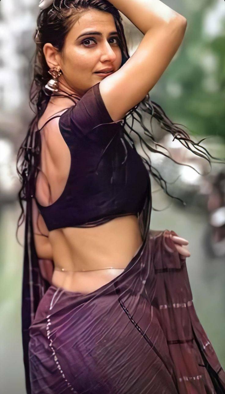 Fatima Saikh | Scrolller