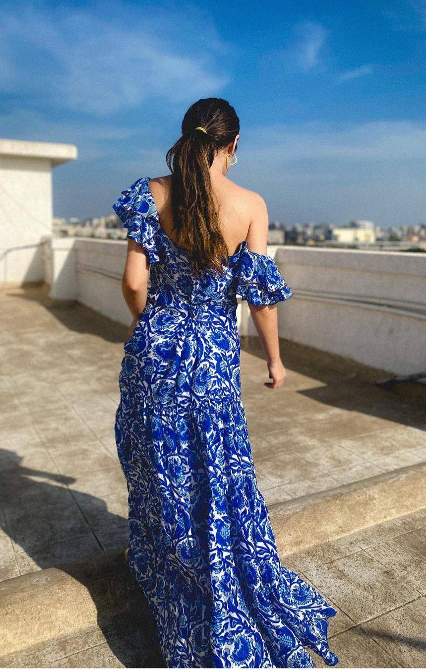 Fatima Sana Shaikh in her bright colors... | Scrolller