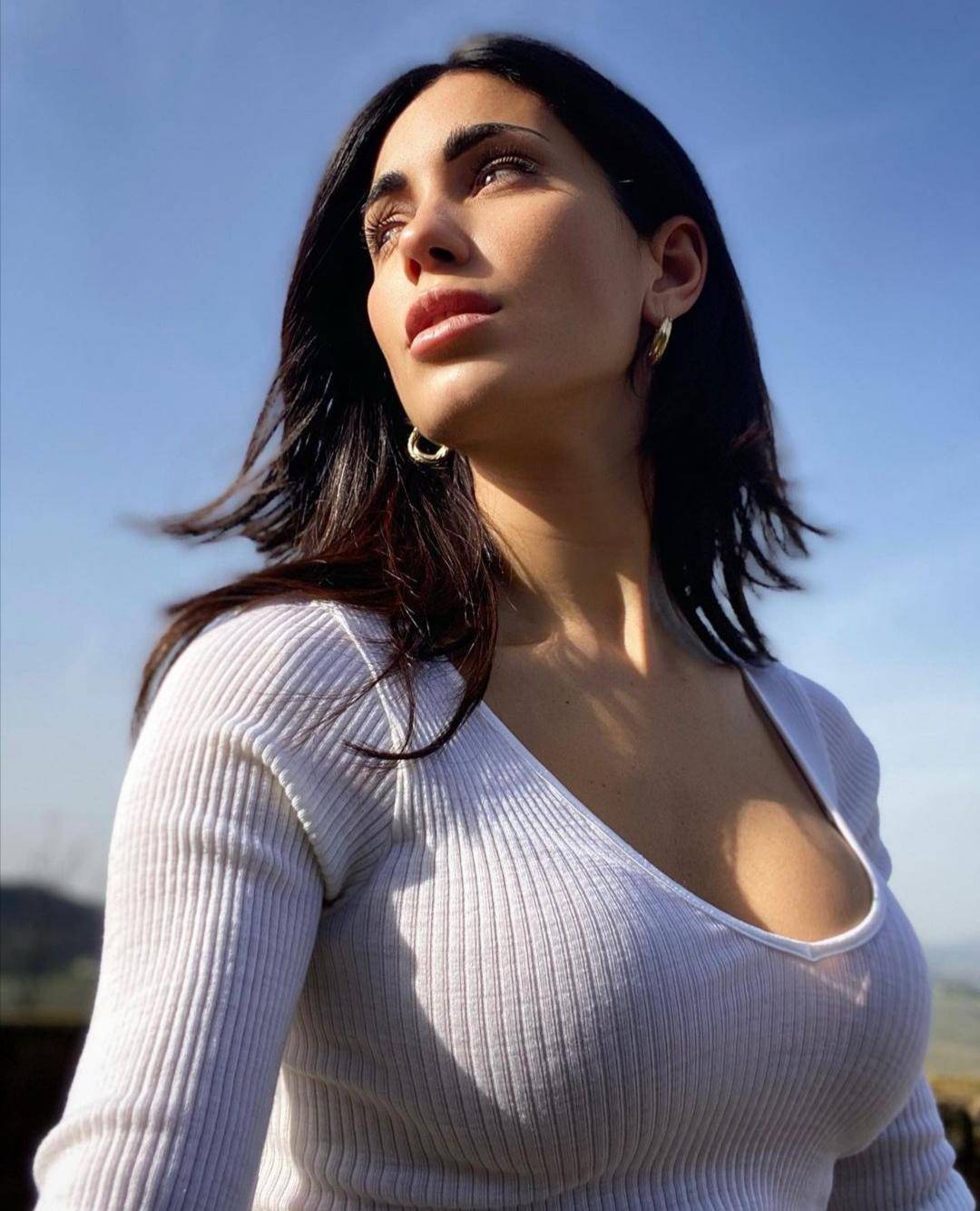 Federica nargi sei divina | Scrolller