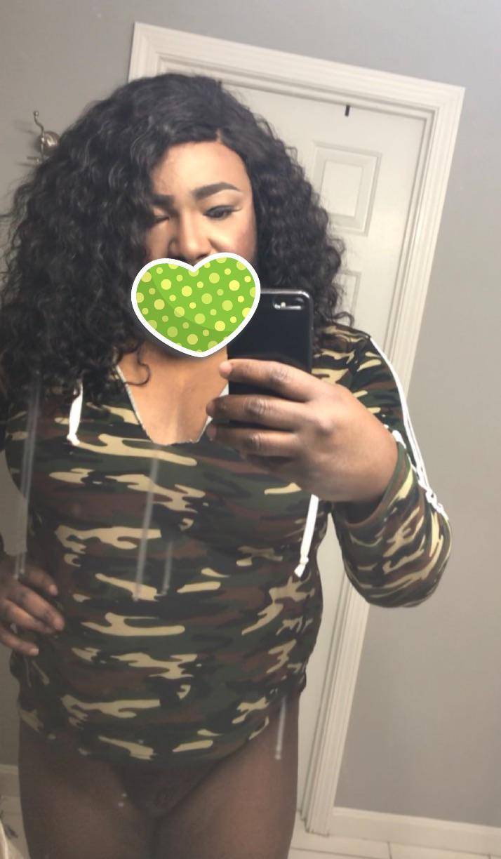 Feelin cute! | Scrolller