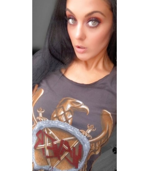 Feeling down lift me up (25 years old) | Scrolller