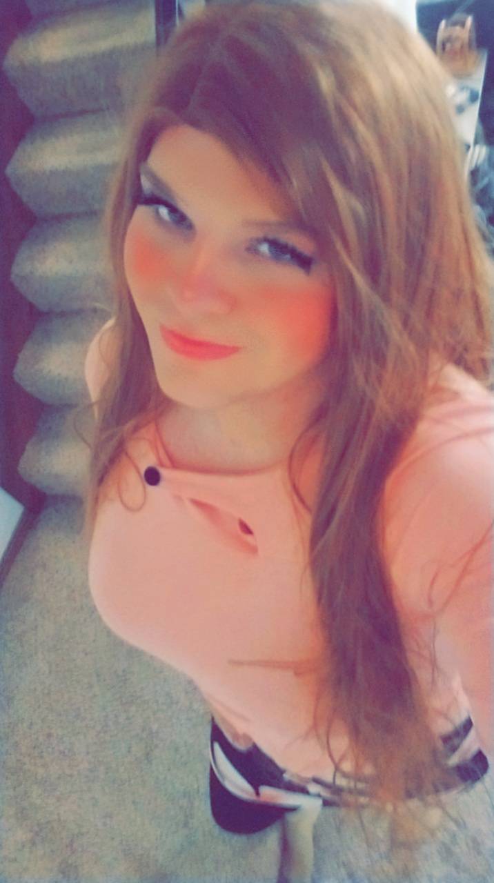 Feeling extra cute again today 💋💕 | Scrolller