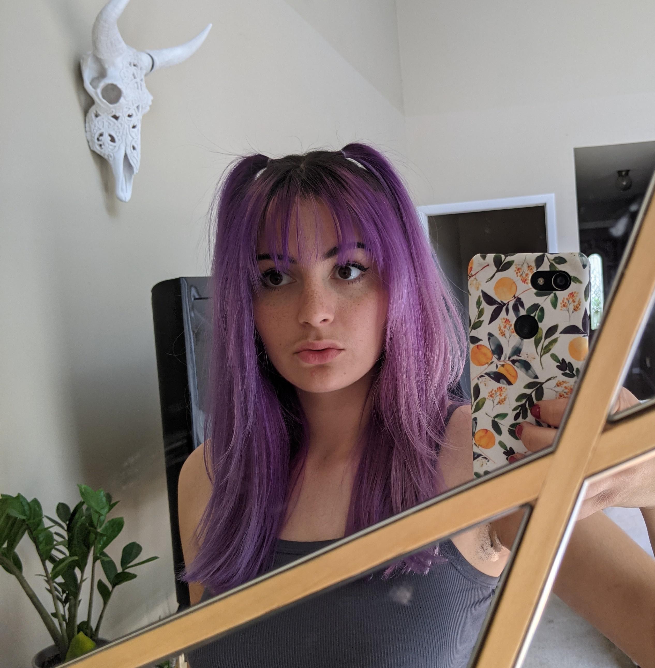 New haircut and newly single 😈 | Scrolller