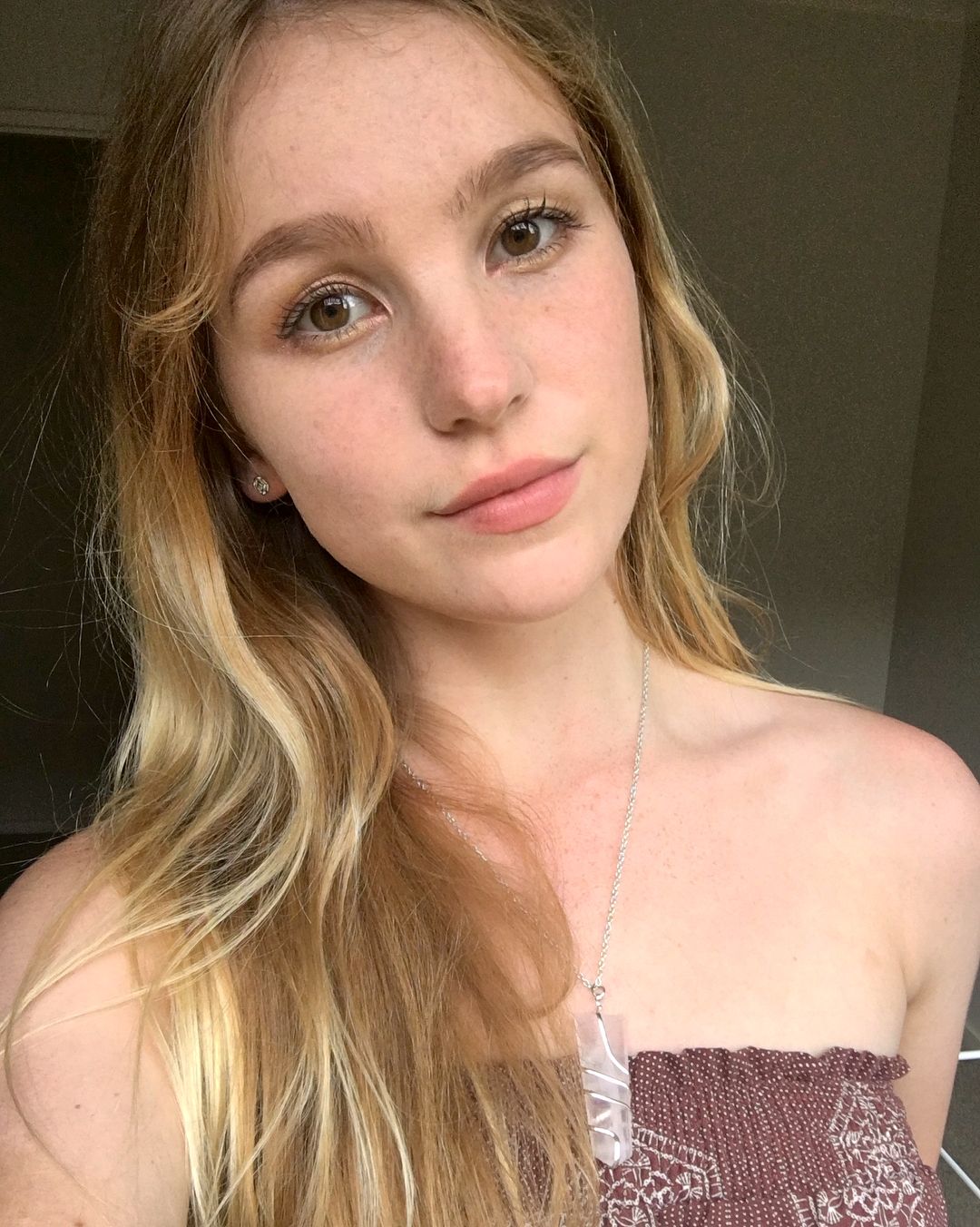 Feeling good! [F22] | Scrolller