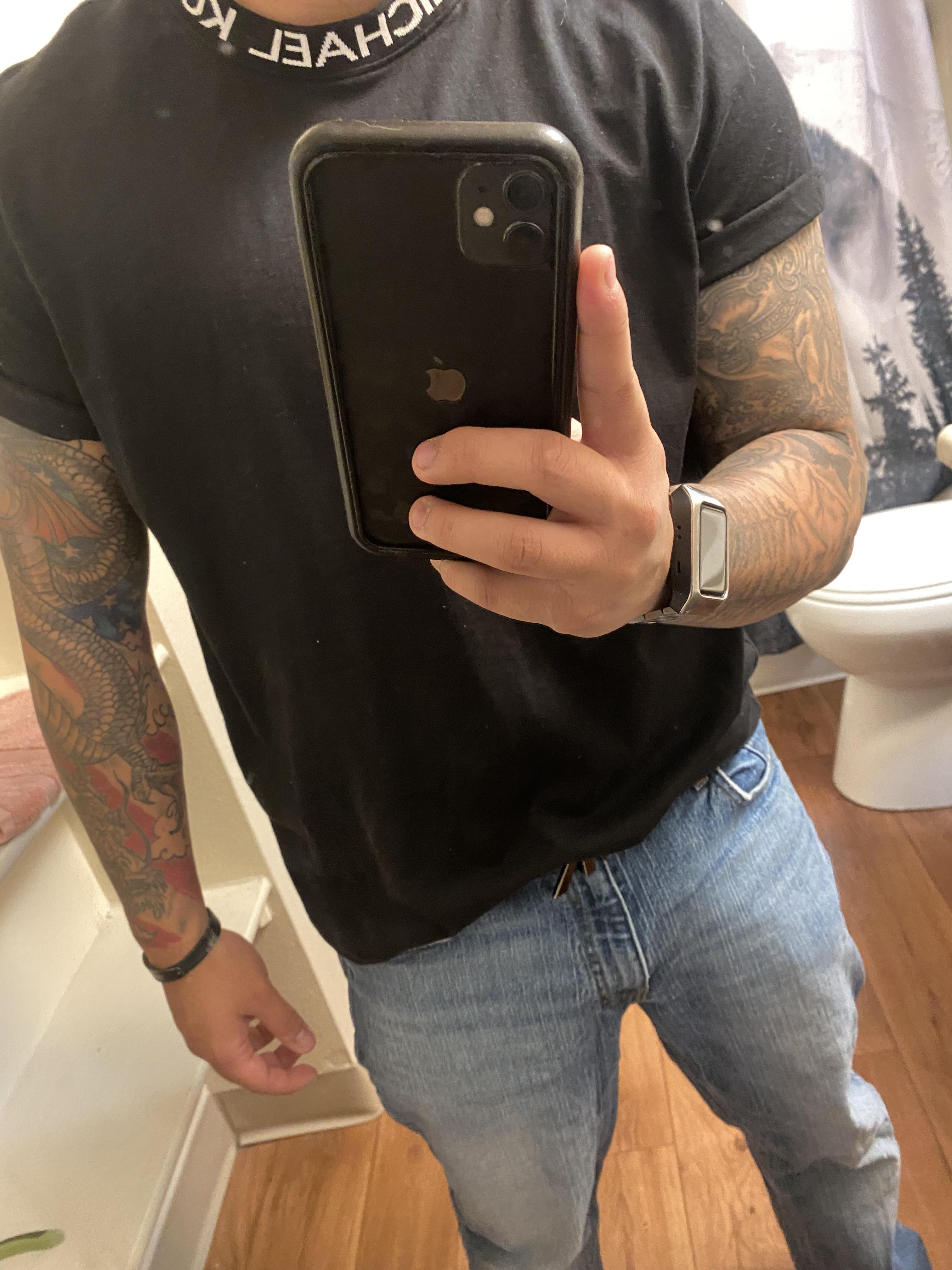 Feeling it today | Scrolller