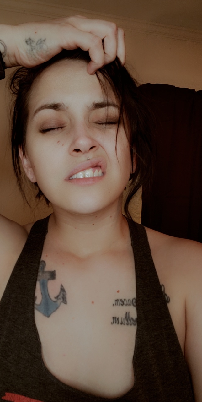 Feeling like a little ray of pitch black today. 🖤 | Scrolller