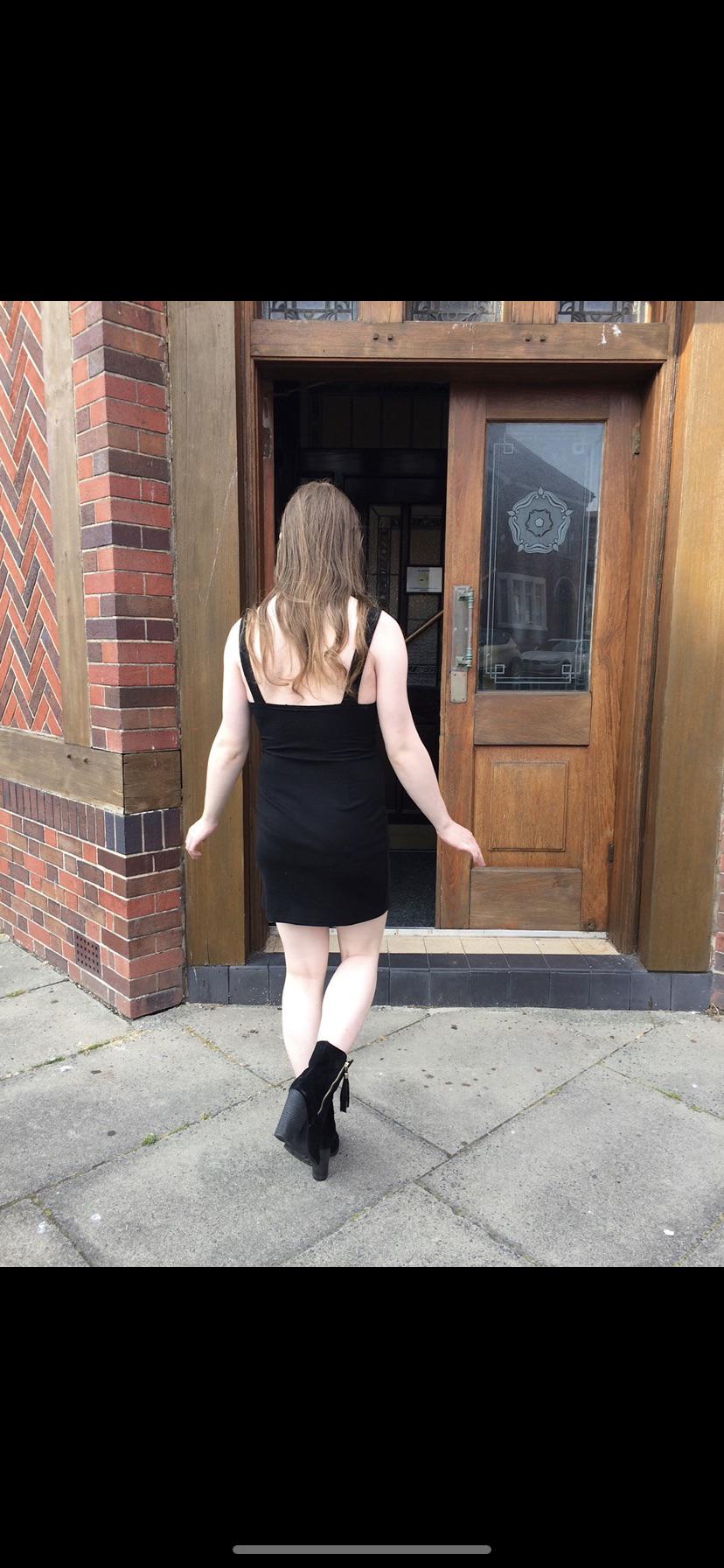 Feeling like a slutty sissy walking into the pub! Like the attention whore I am hehe ...