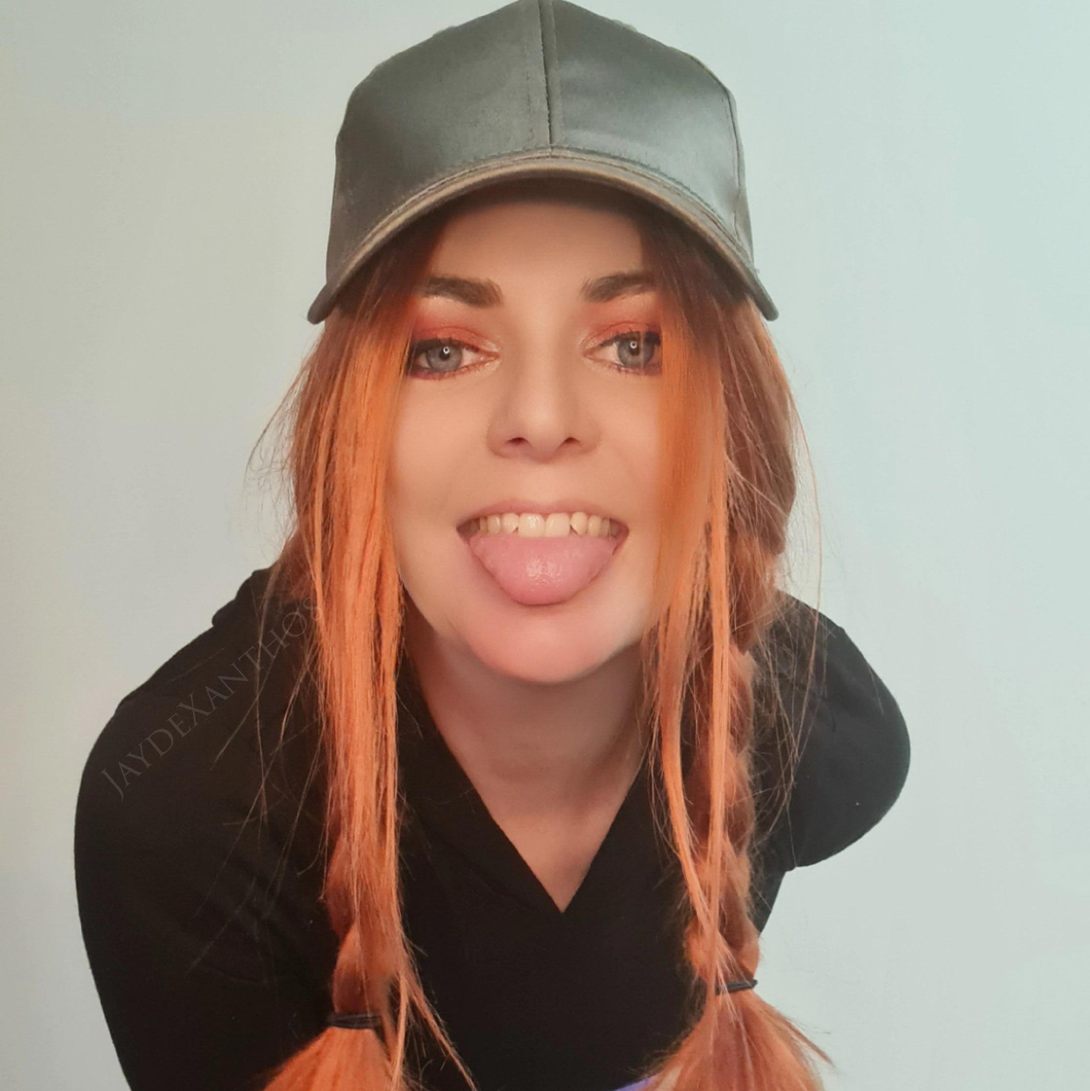 Feeling playful 😛 | Scrolller