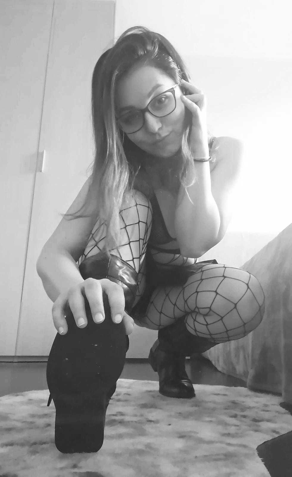 Feeling playful ;) | Scrolller