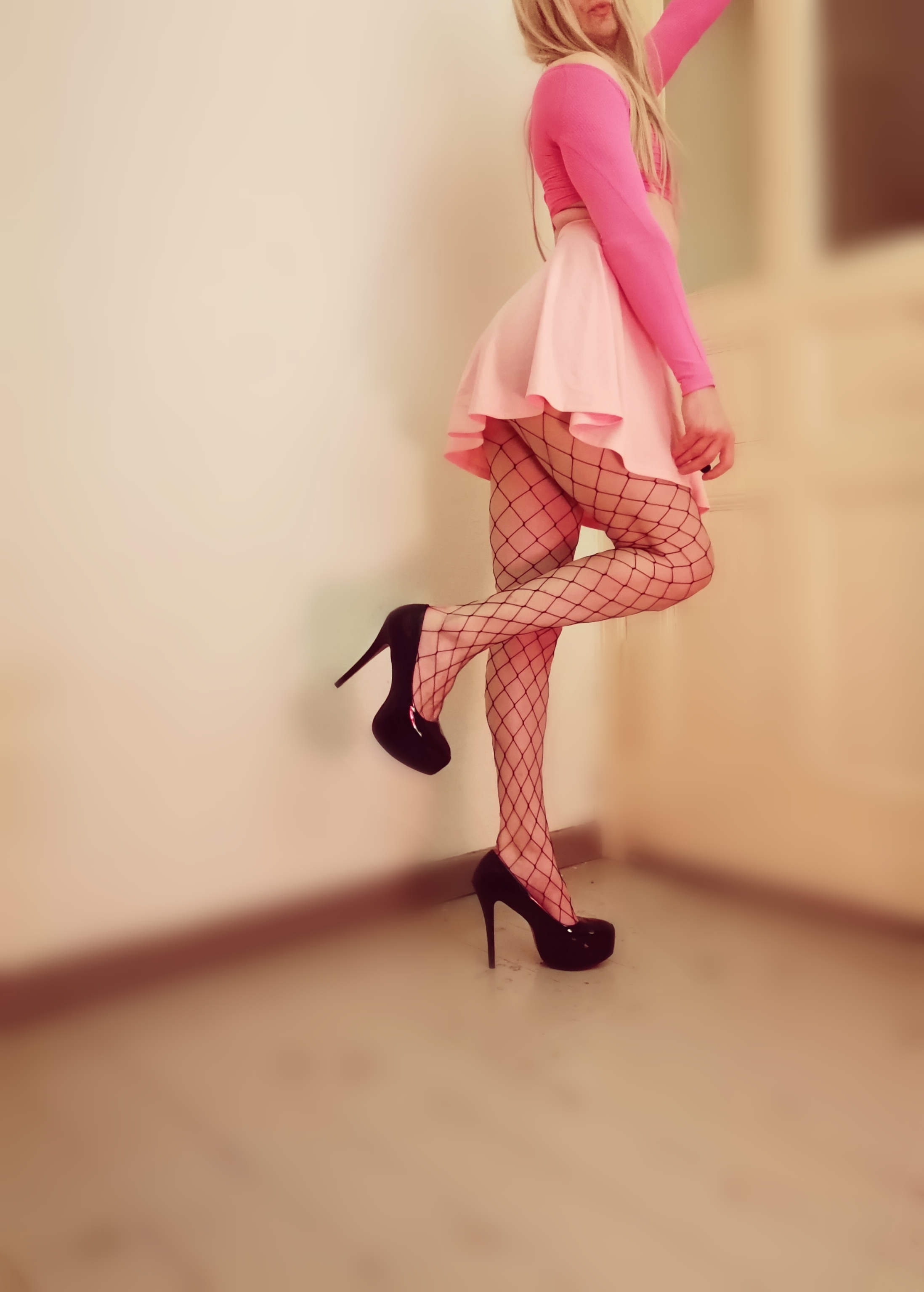 Feeling pretty 😊 | Scrolller