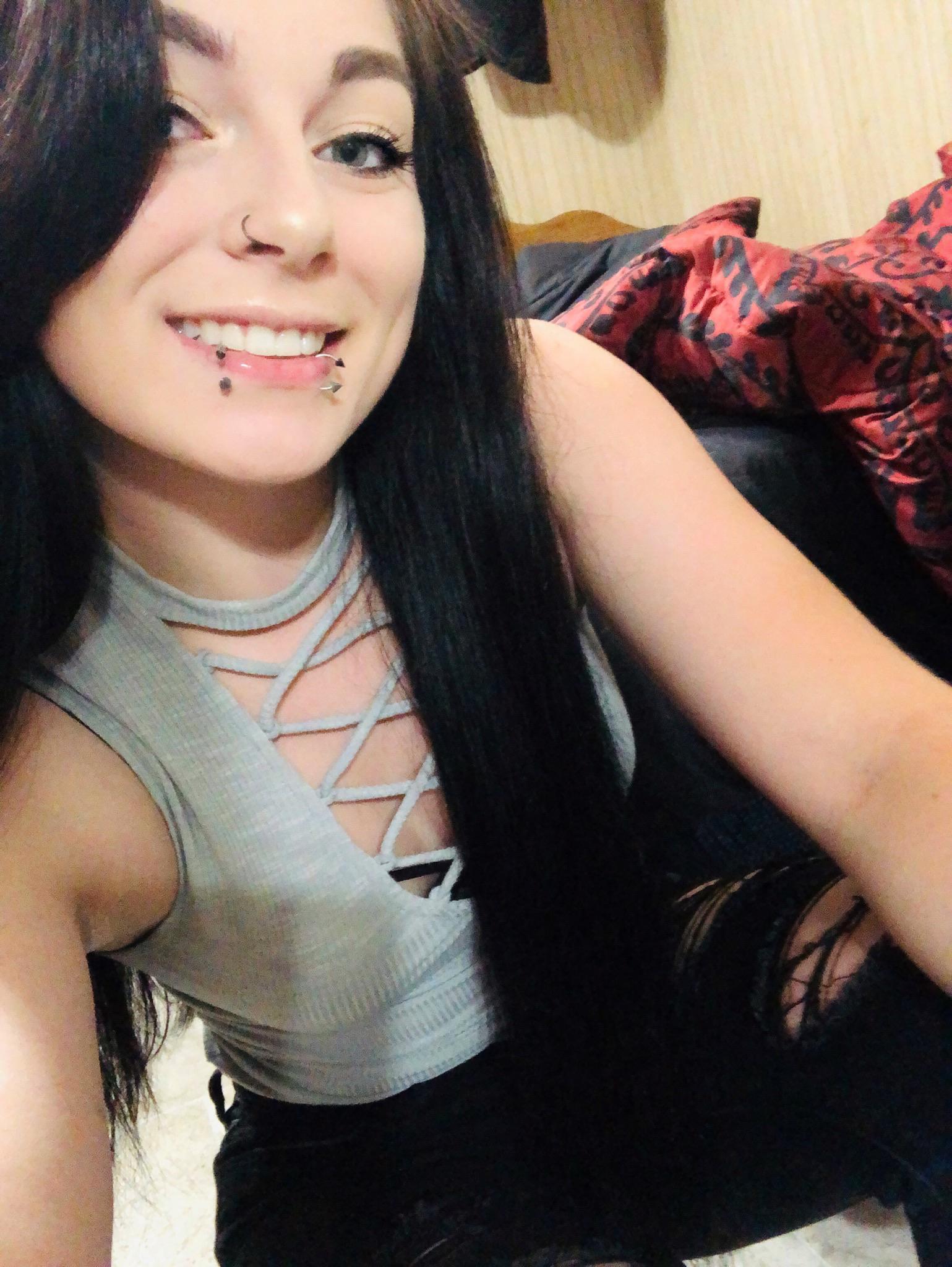 Felt cute🖤 | Scrolller