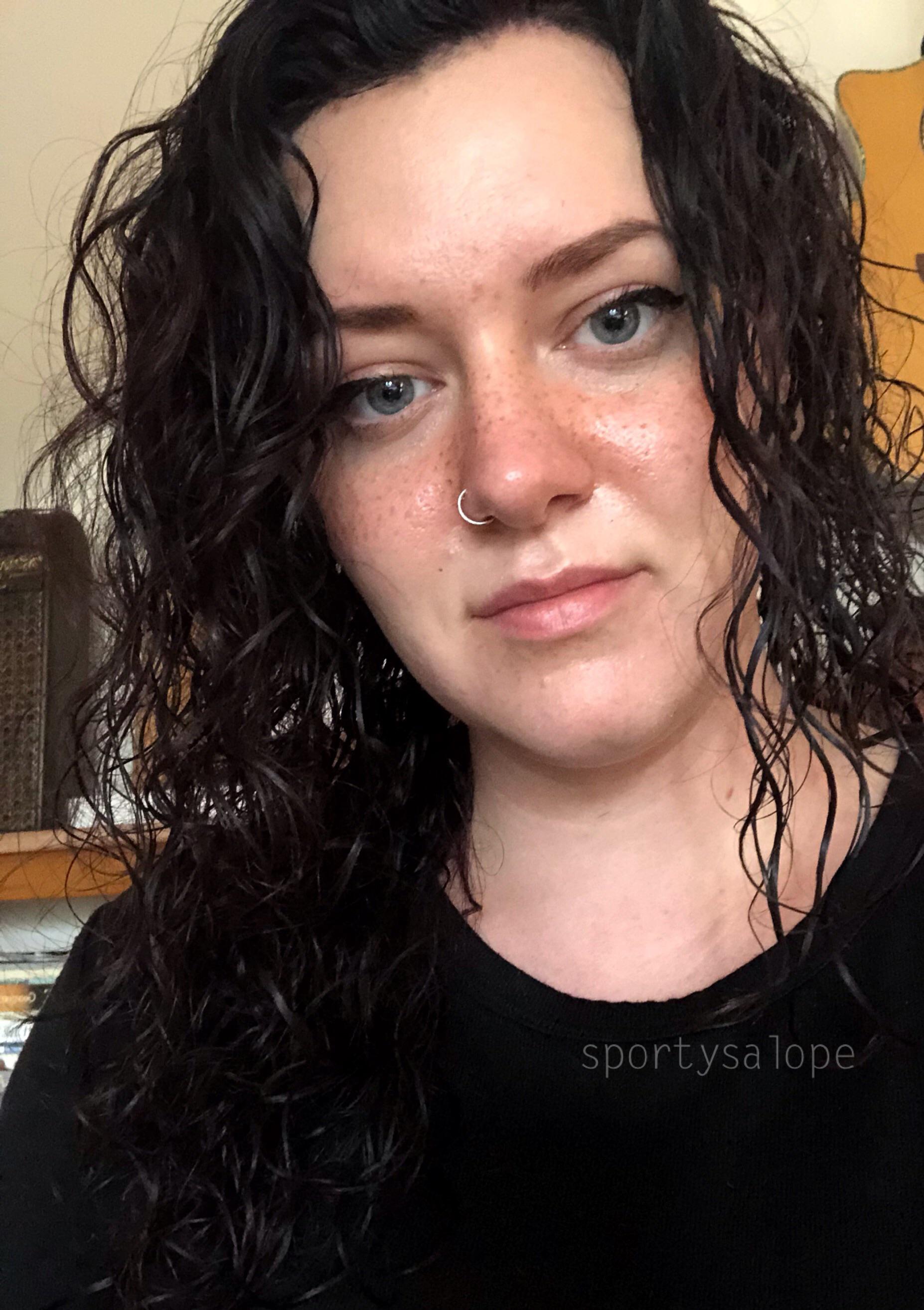 Felt Cute Today 🖤 Scrolller