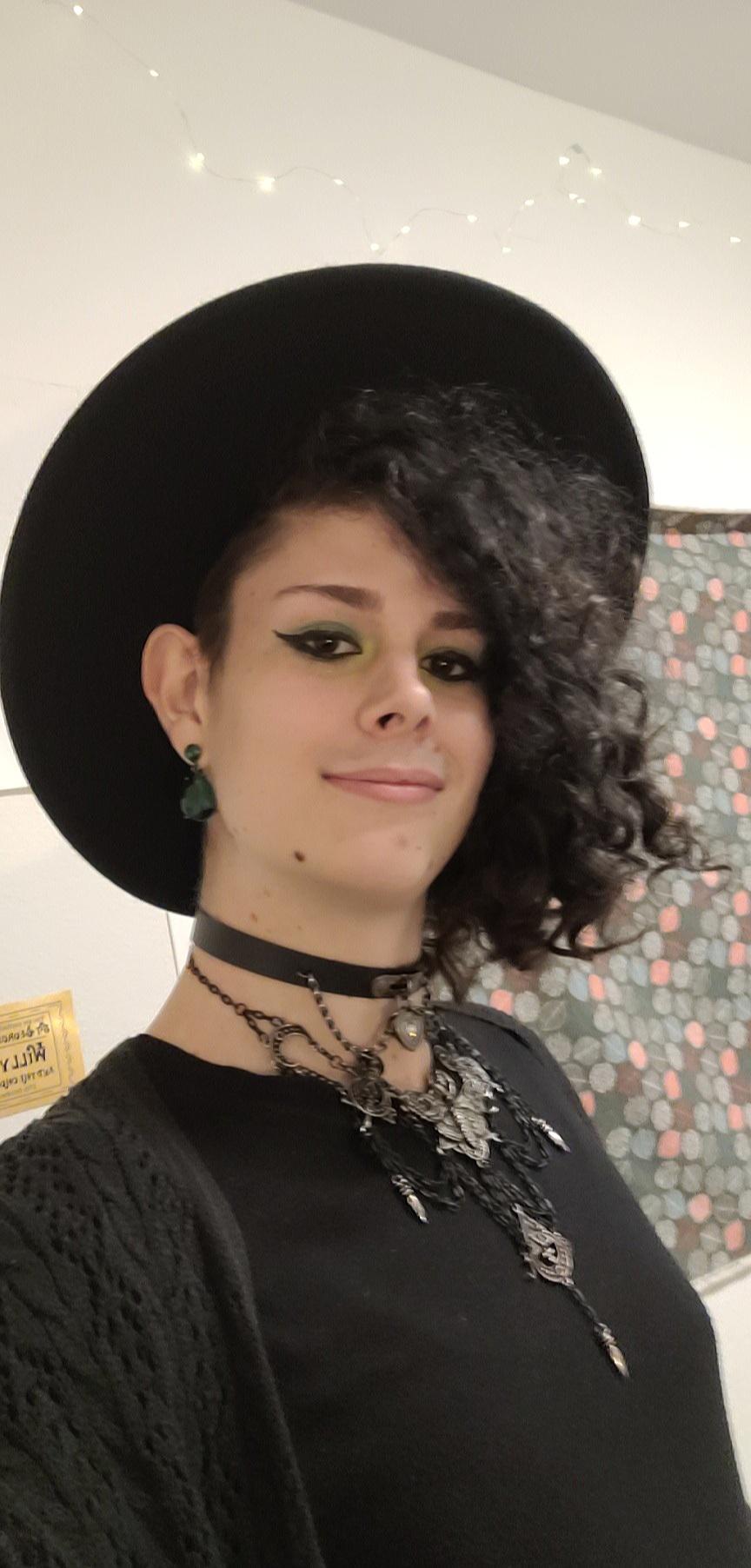 Felt super cute getting ready to go to a club for the 1st time | Scrolller