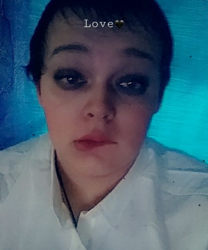 Felt ugly so here's my chubby raccoon face😂 | Scrolller