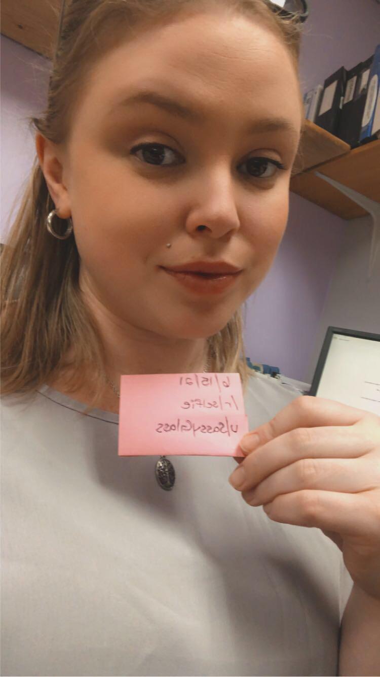 Female, over 18, verification post 😊 | Scrolller