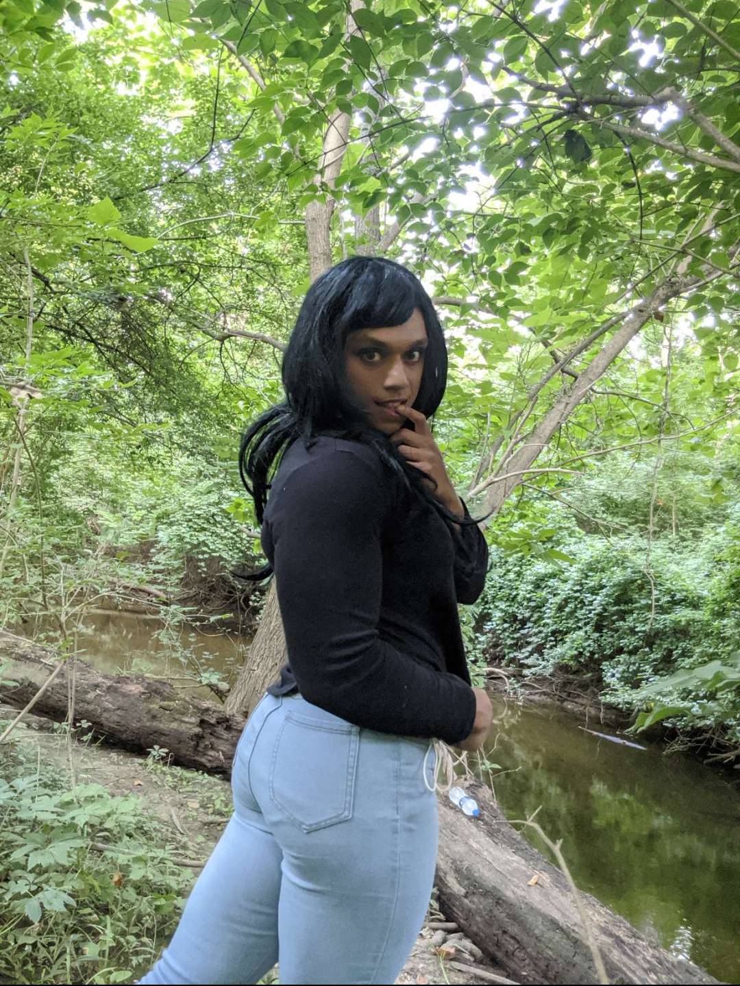 I love the outdoors! | Scrolller