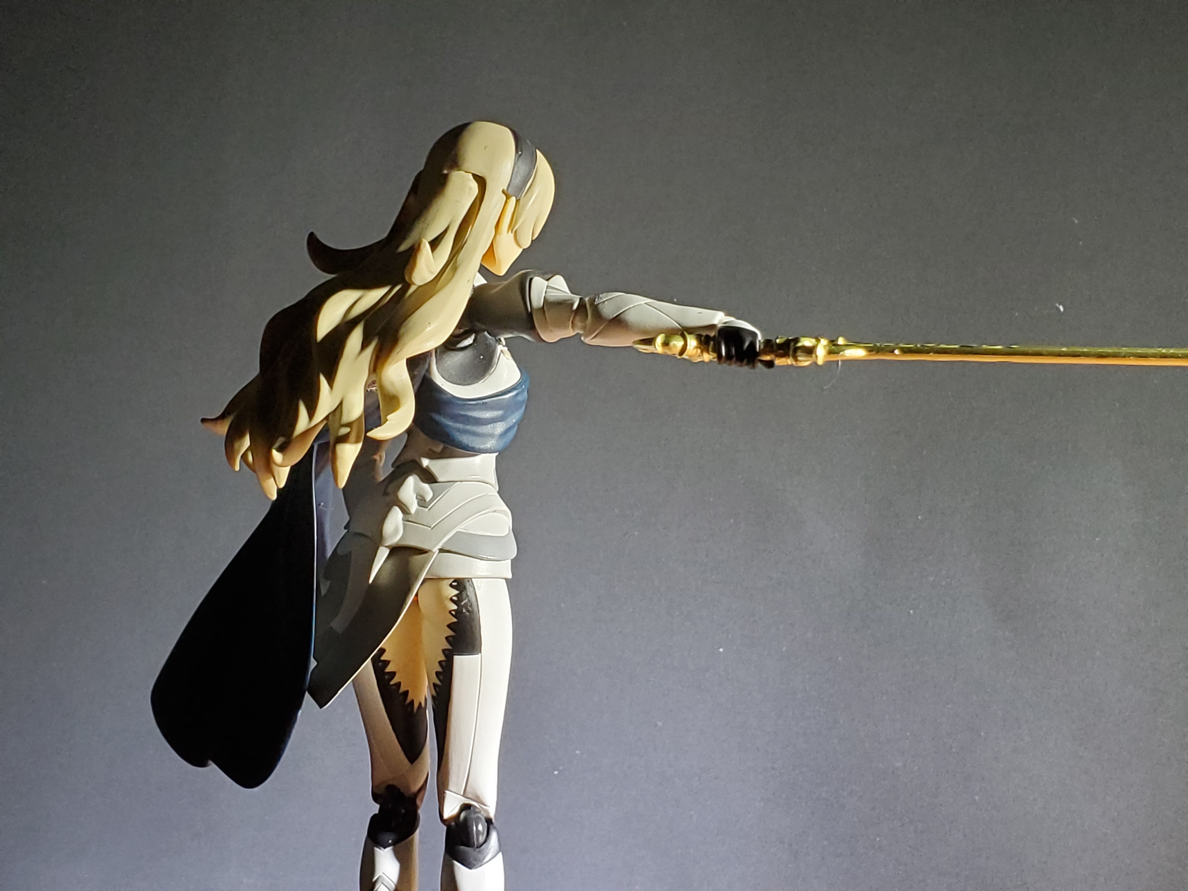 Figma Corrin | Scrolller