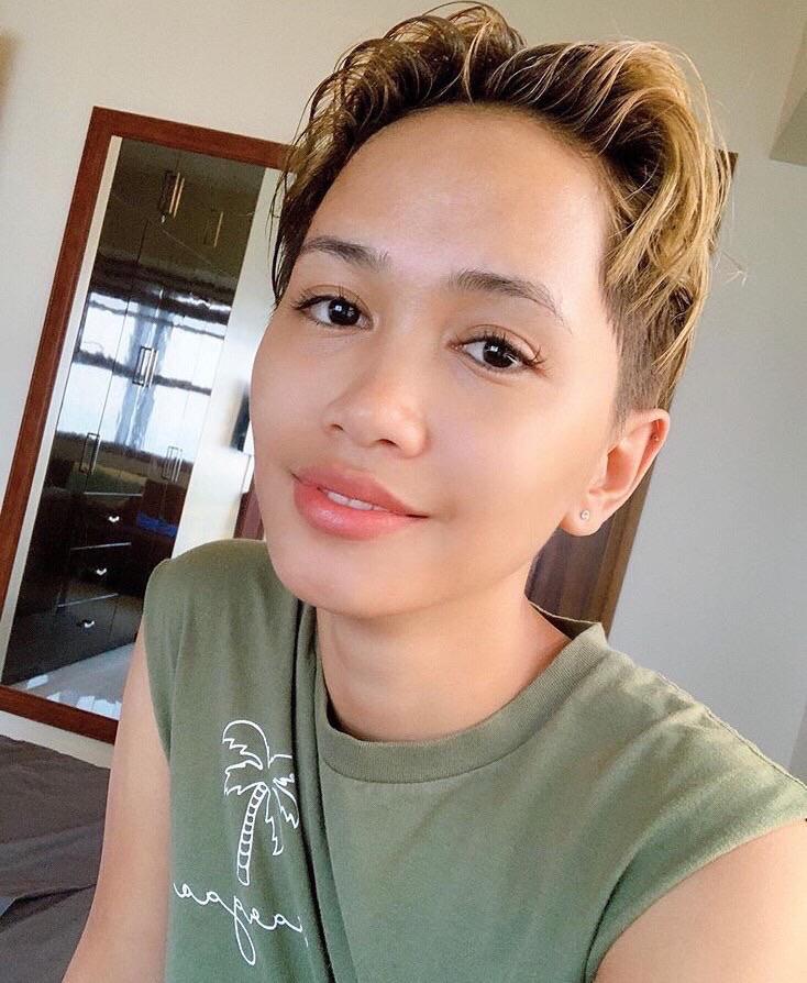 Filipina from Cebu | Scrolller