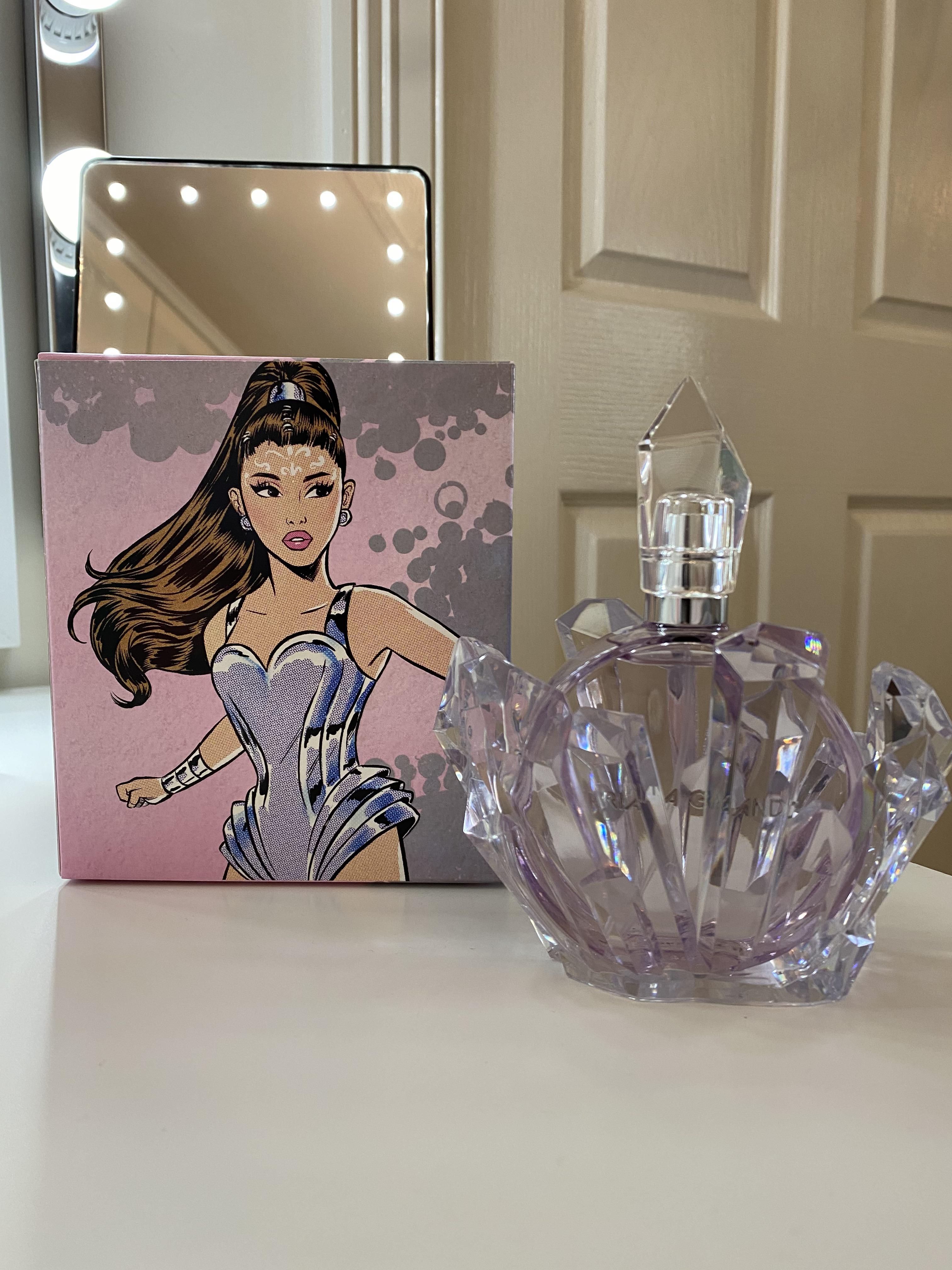 Finally available in Australia!! This is definitely my new favourite fragrance, smells like ...