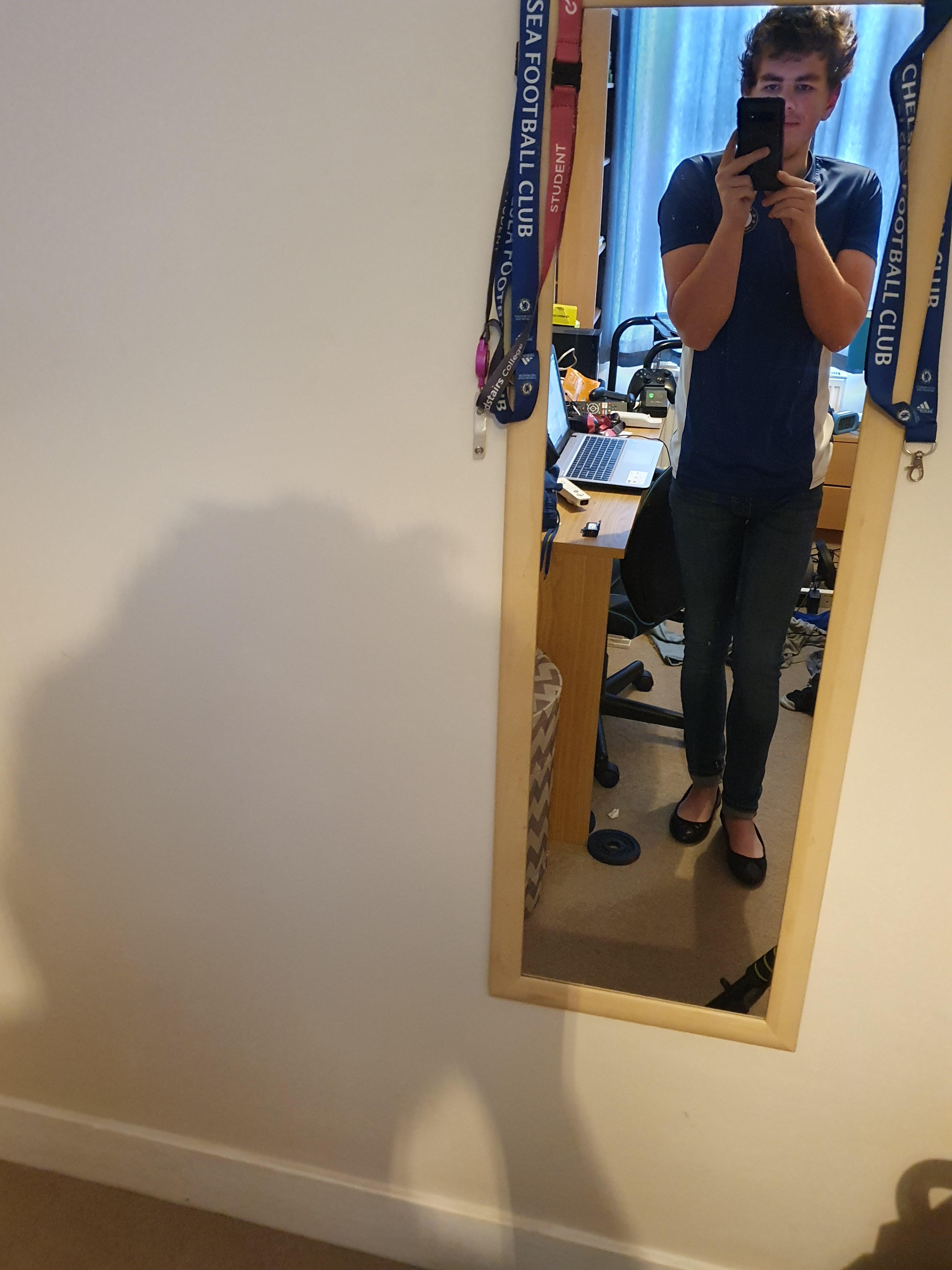 Finally confident enough to show my face | Scrolller