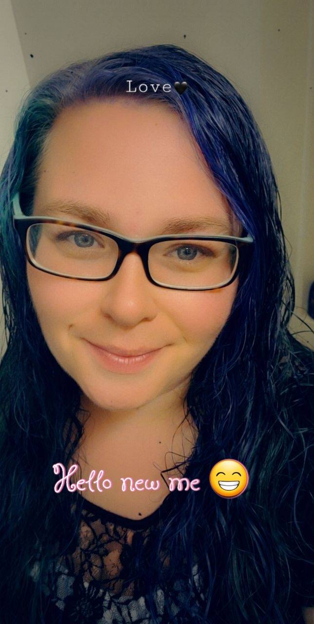 Finally Dyed My Hair 💜💙 Im In Love 😍 Scrolller