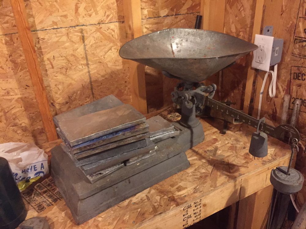 Finally finished melting down all the lead weights I collected. 119.5lbs | Scrolller