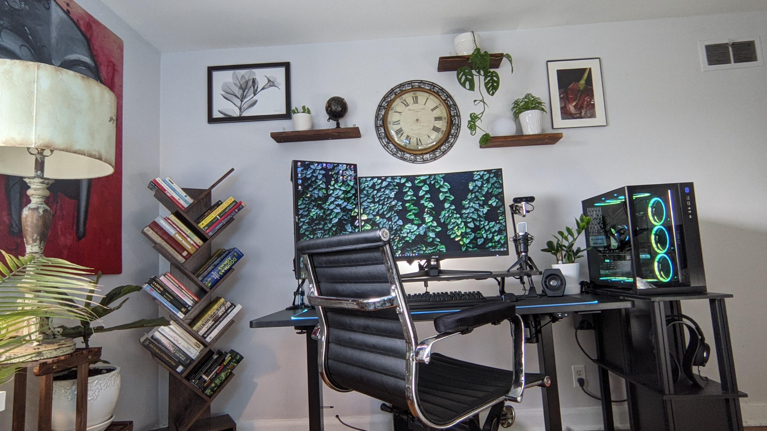 Finally finished my setup | Scrolller