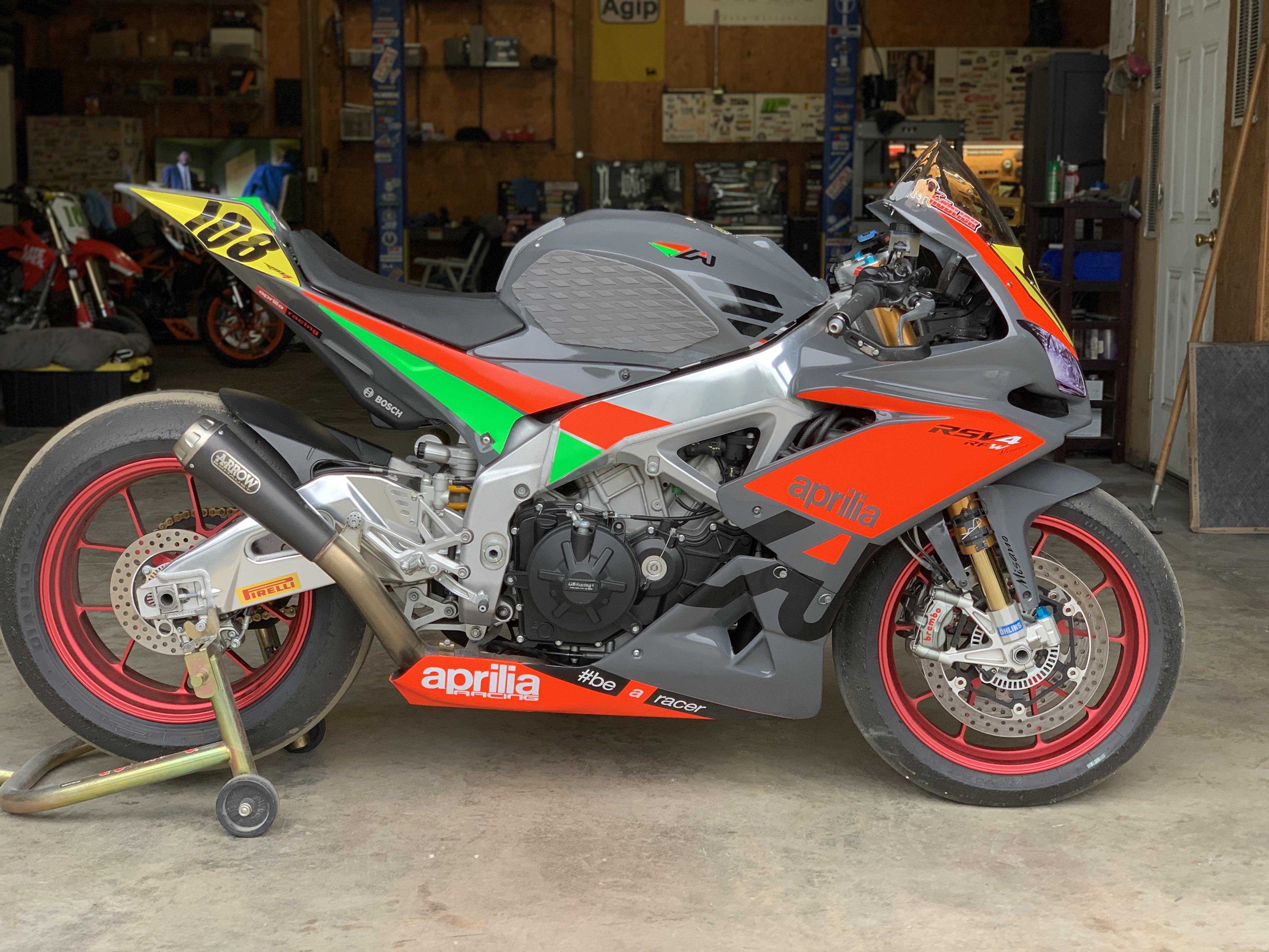 Finally got my graphics kit installed | Scrolller