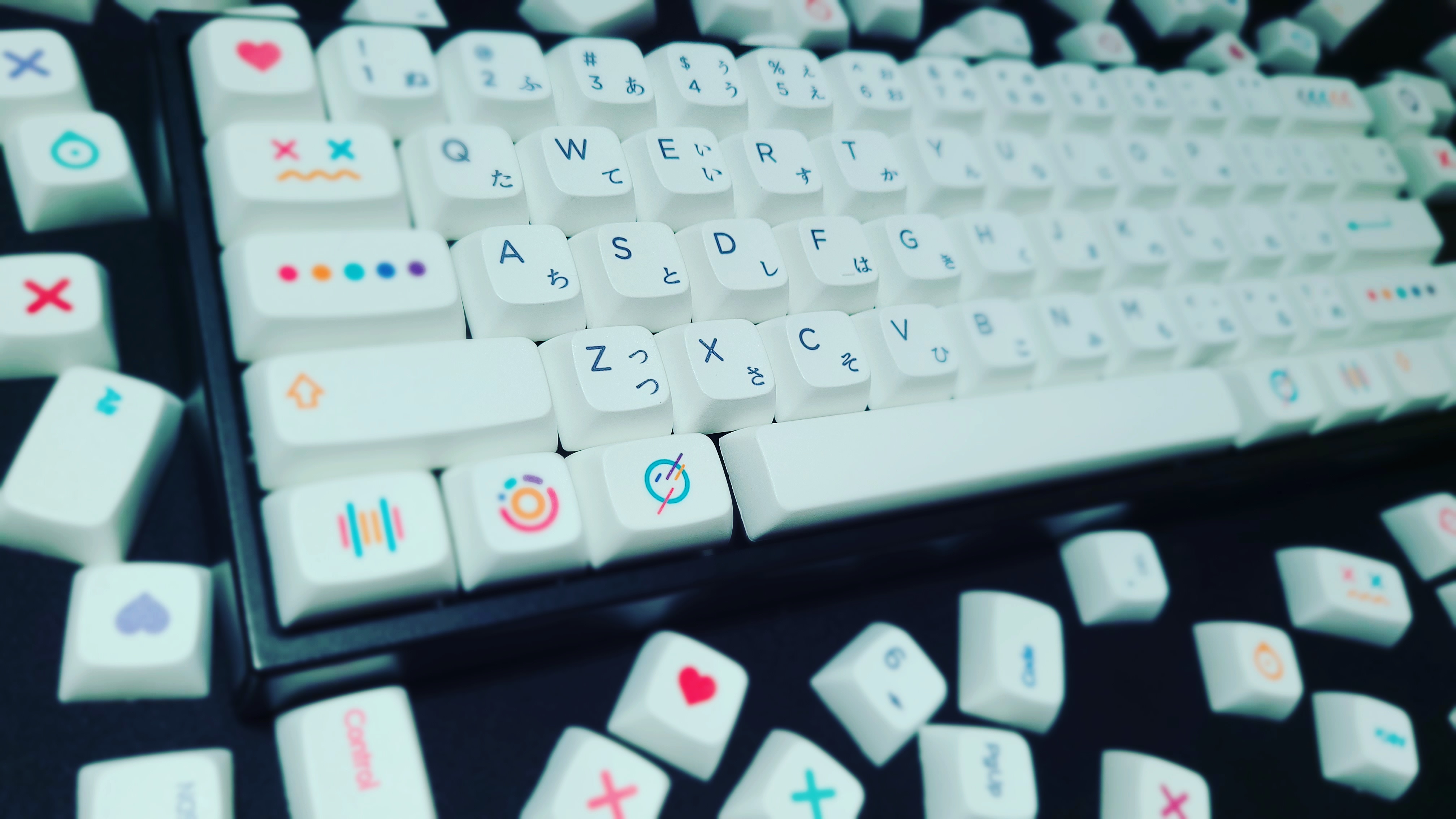 Finally got new keycaps for my Leopold FC660M! | Scrolller