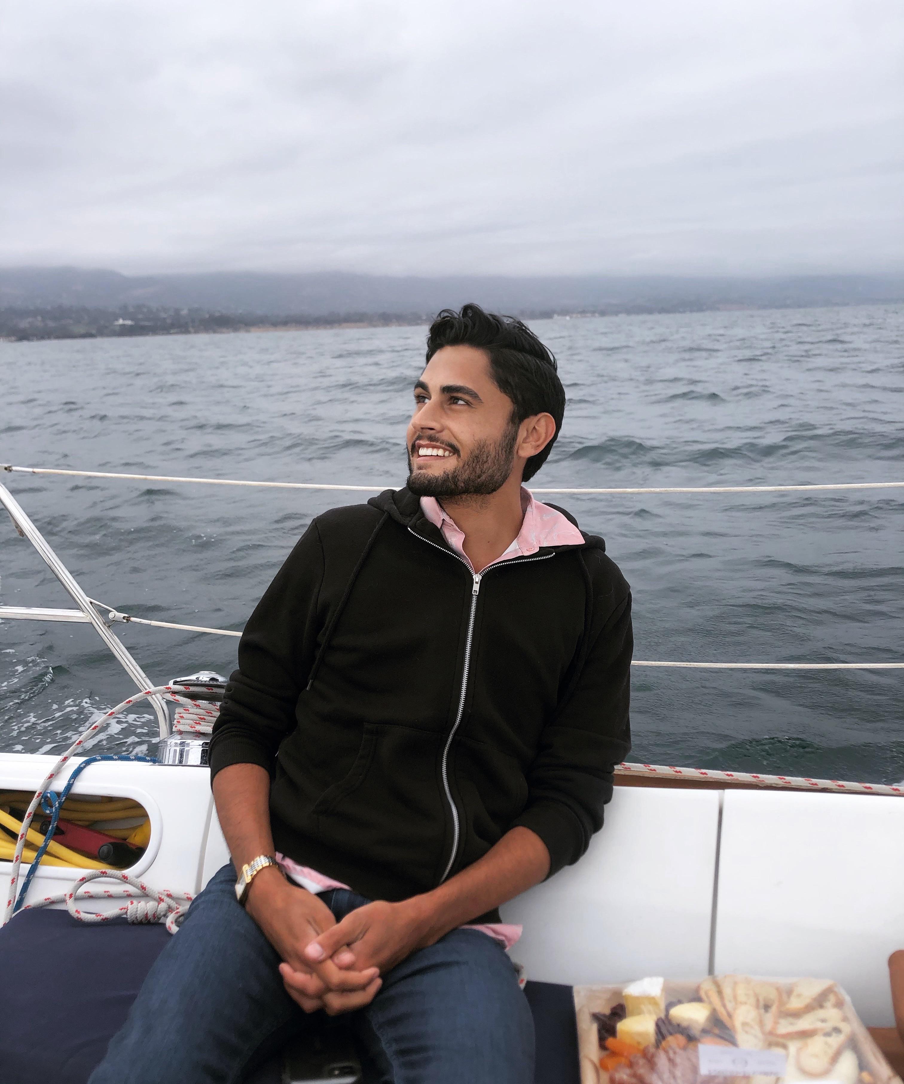 Finally got to sail (: can you tell I was pretty happy about it? | Scrolller