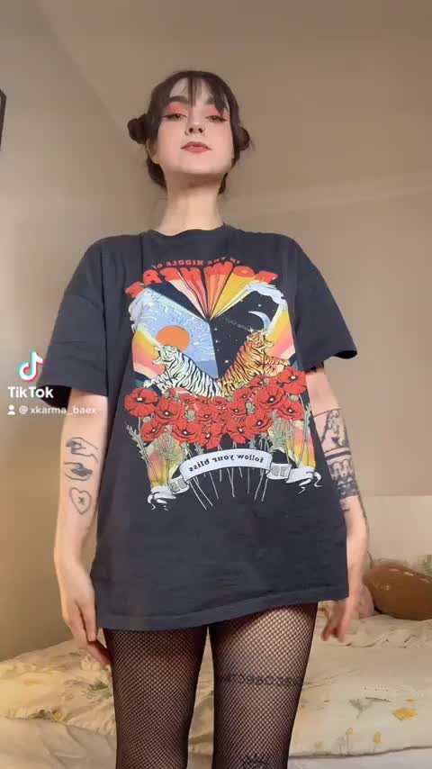 Finally tried buss it challenge😛 how’d I do?😇 | Scrolller