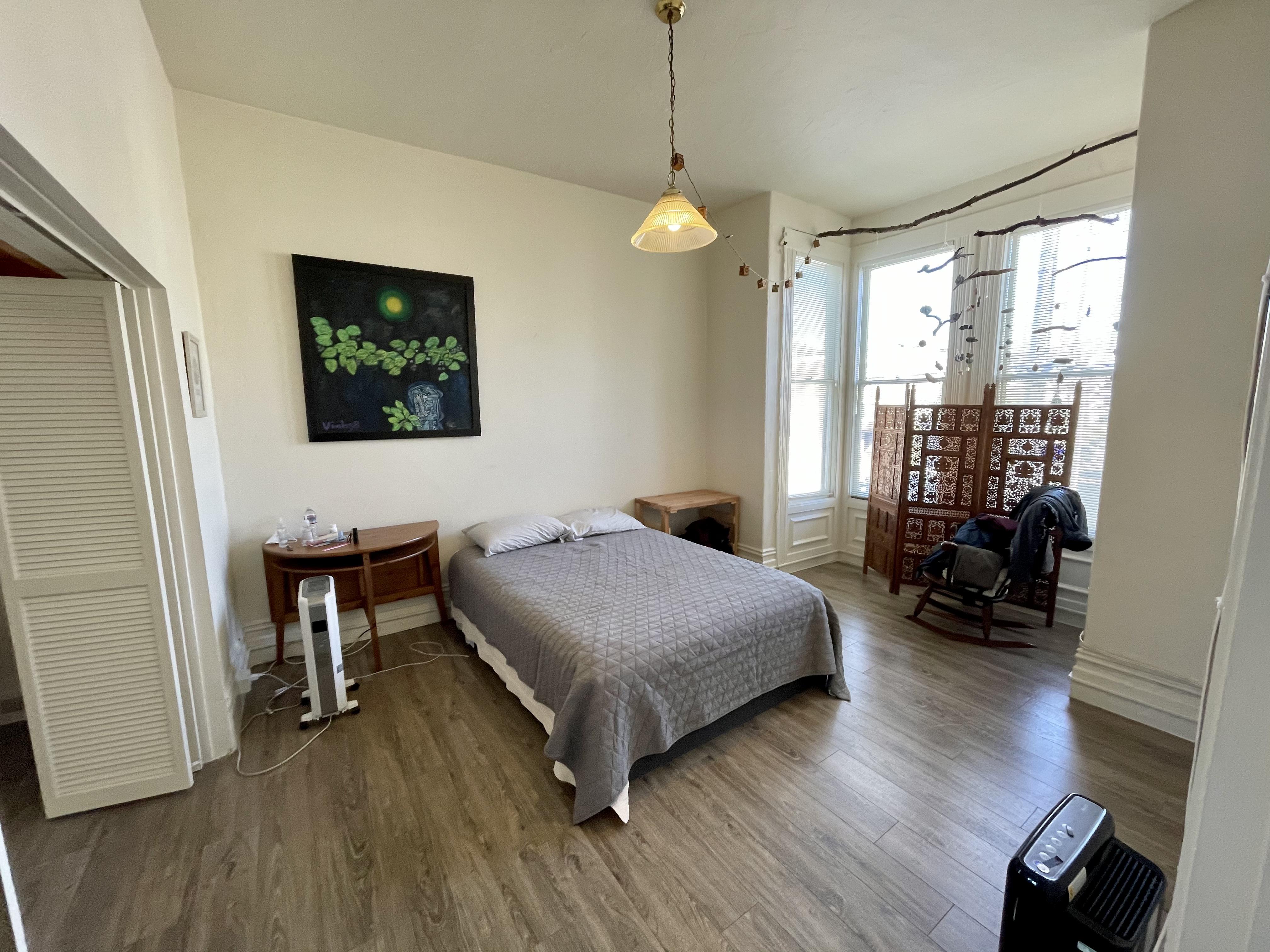 First Apartment all to myself, decorating ideas? | Scrolller