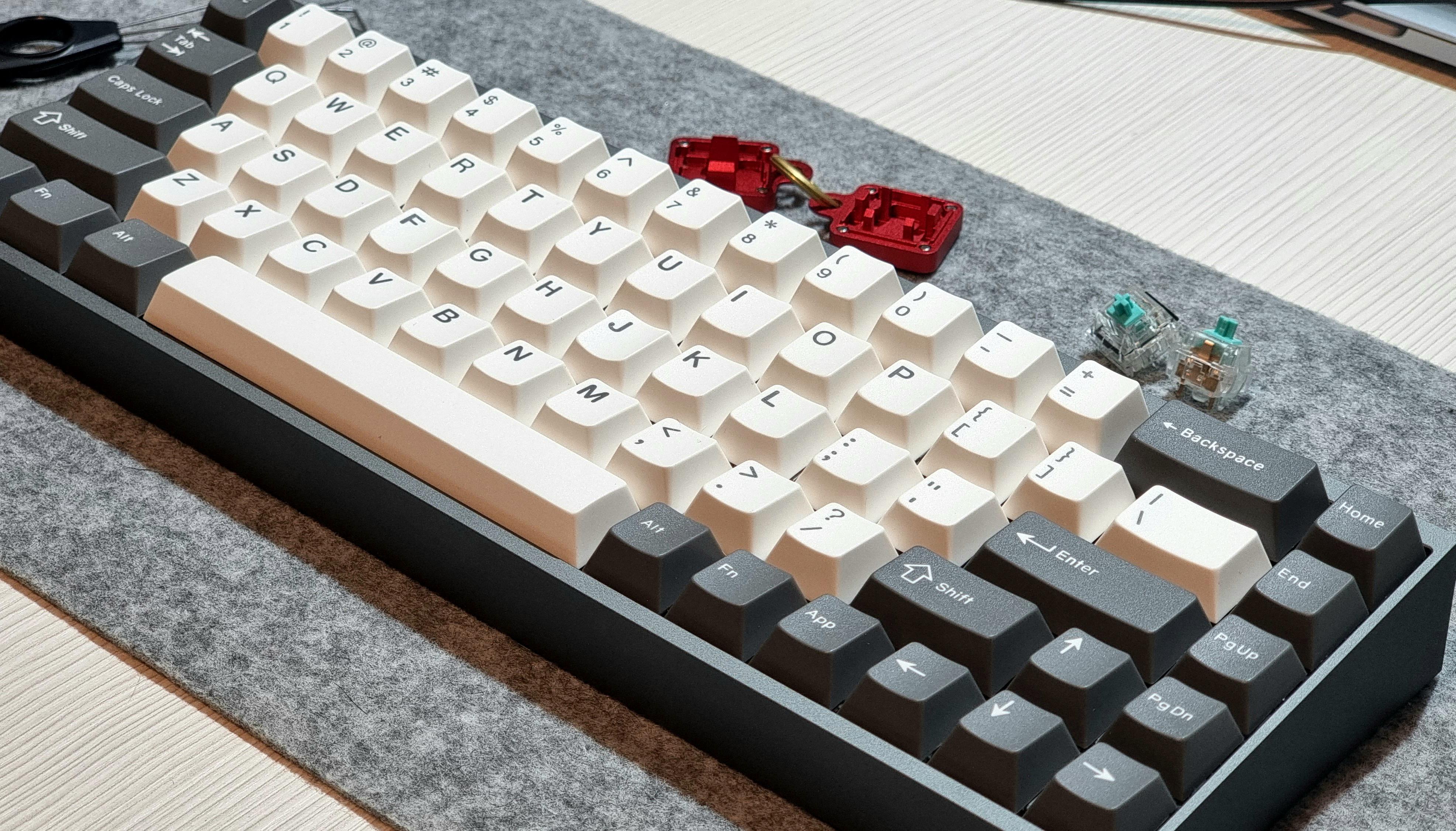 First Custom Build: KBDFans Tofu65 | Scrolller