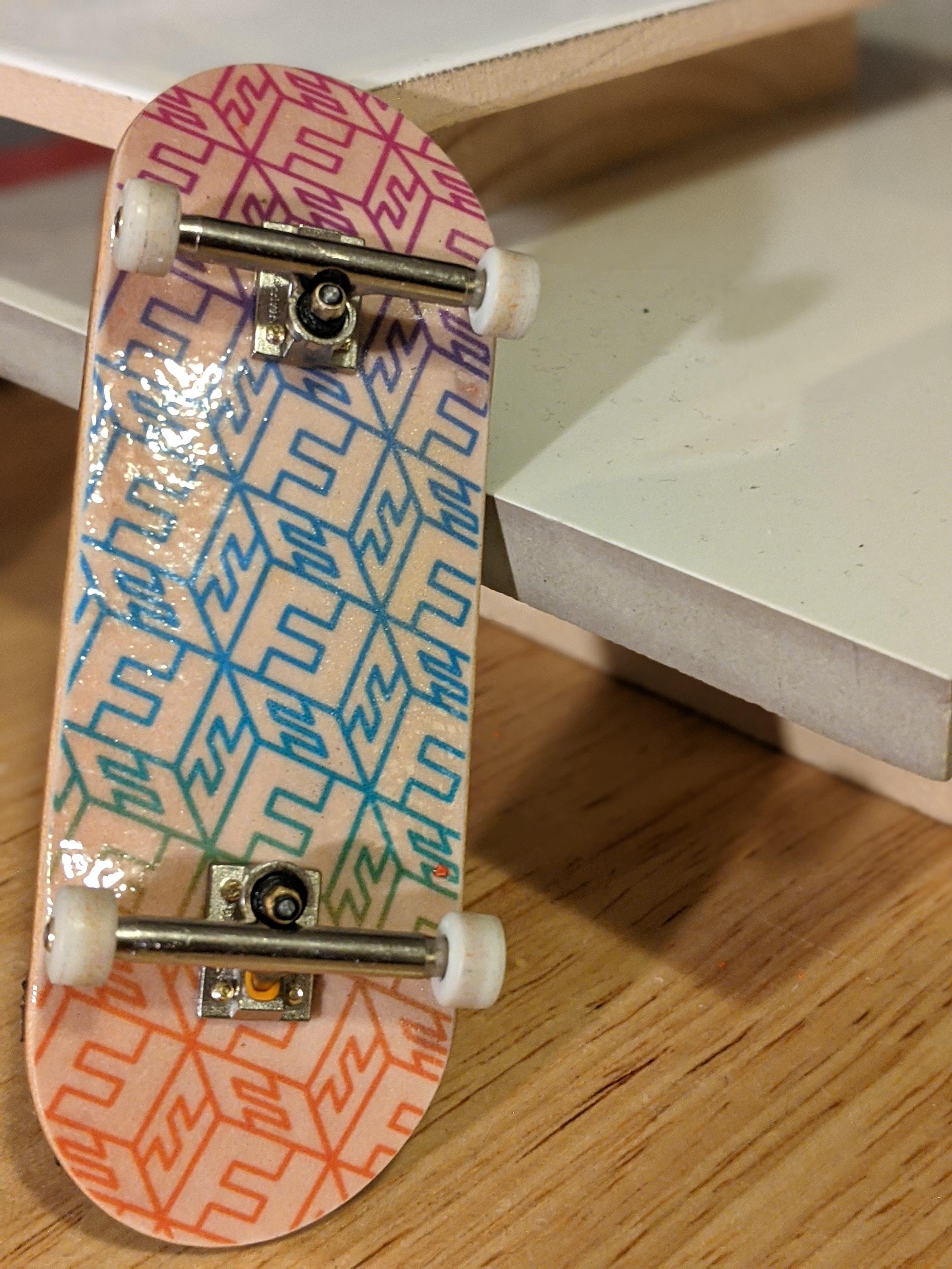 First flatface deck | Scrolller