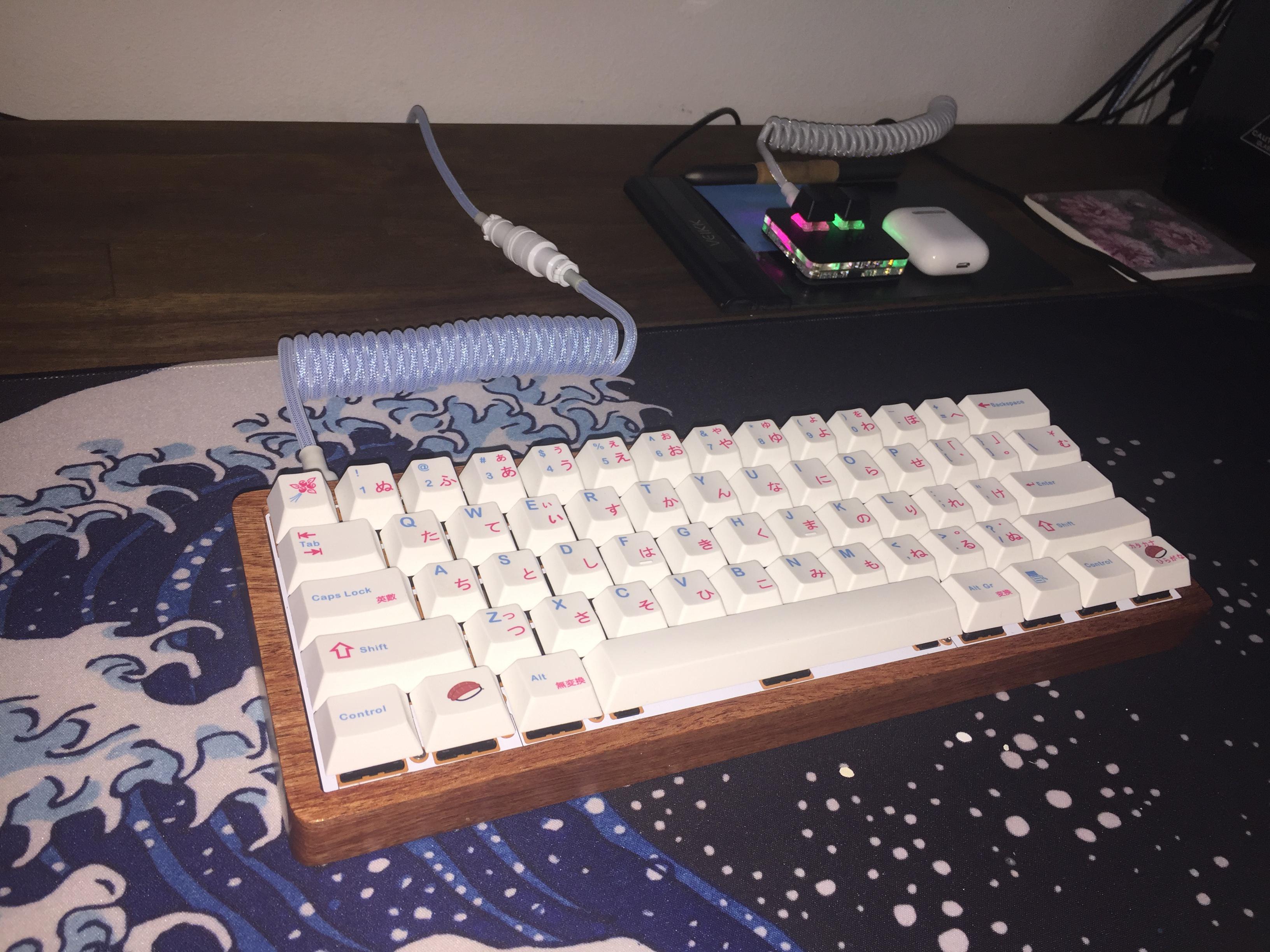 First Keyboard Build! | Scrolller