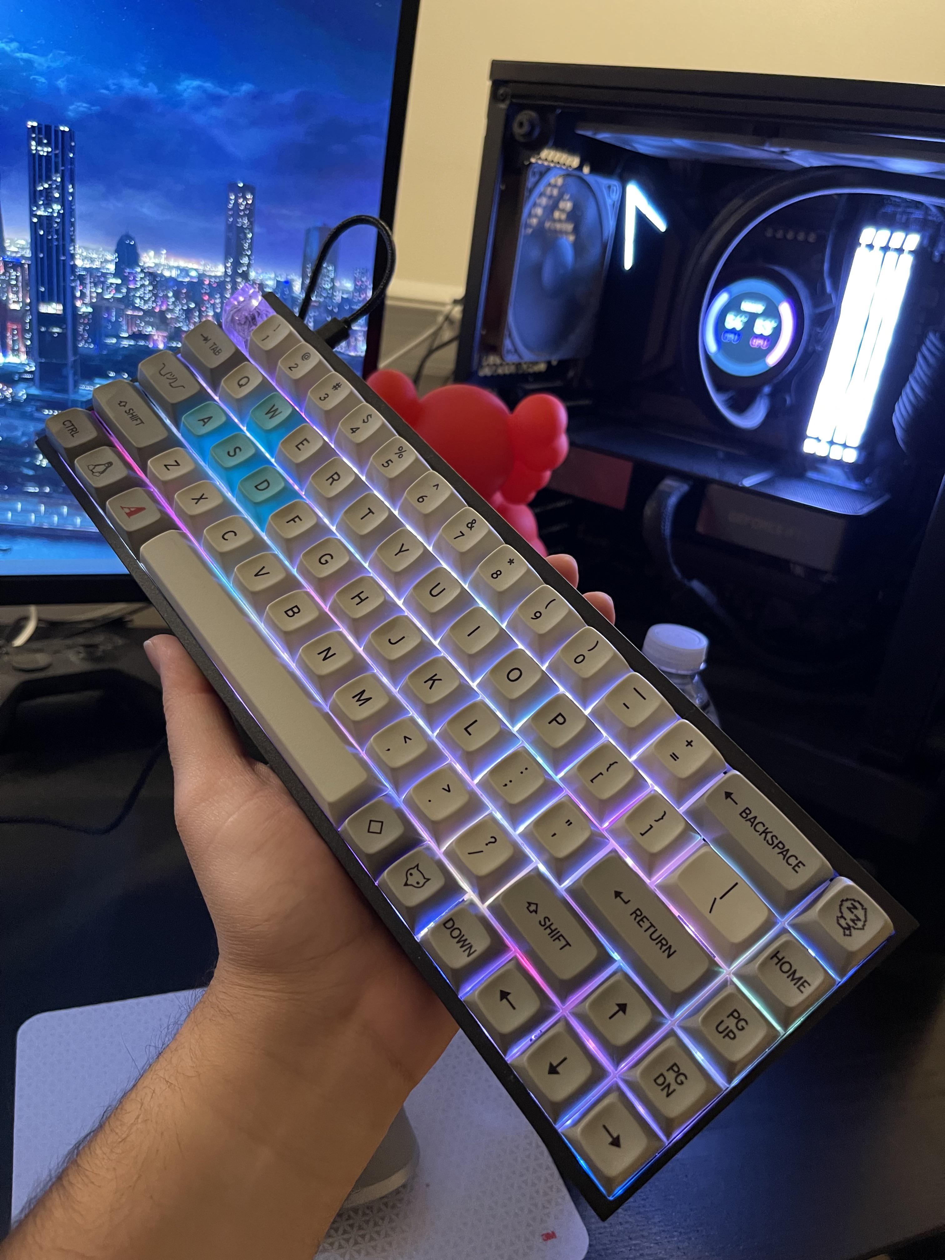 first keyboard build: “ LIQUID SLICER “ ! | Scrolller
