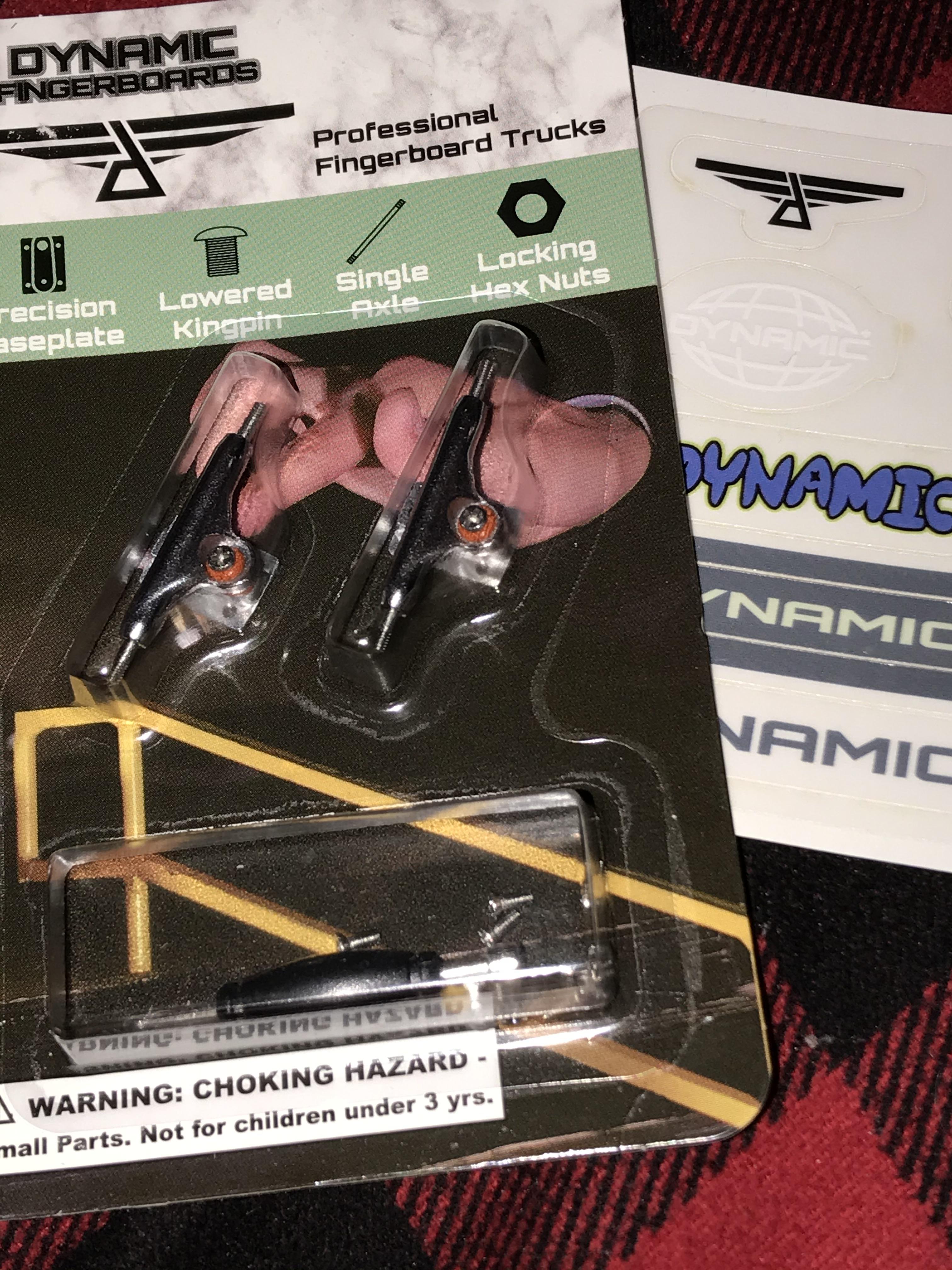 First pair of dynamics | Scrolller