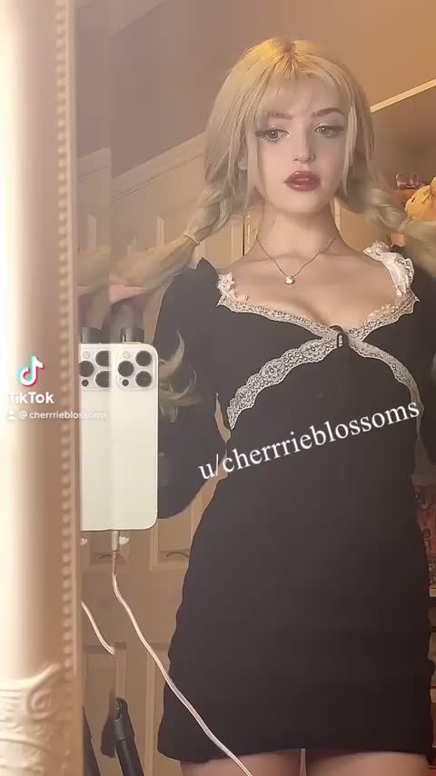 First Post Here I Was Filming Tiktoks And Got Boredso I Did A Little Jiggle For Reddit 