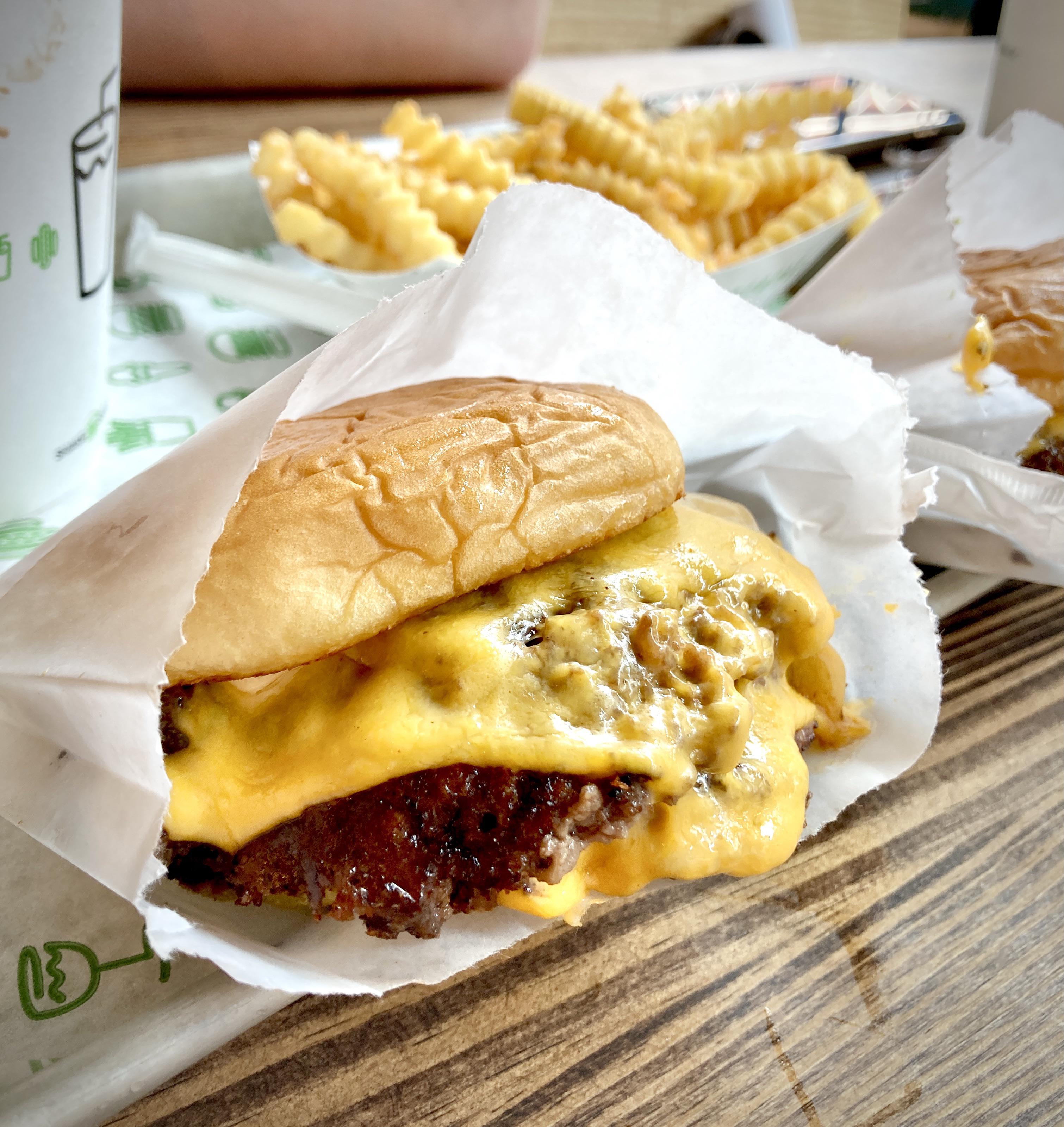 First time at Shake Shack in Nashville, TN 10/10 | Scrolller