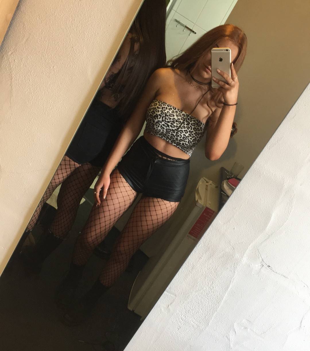 Fishnet Girl | Scrolller