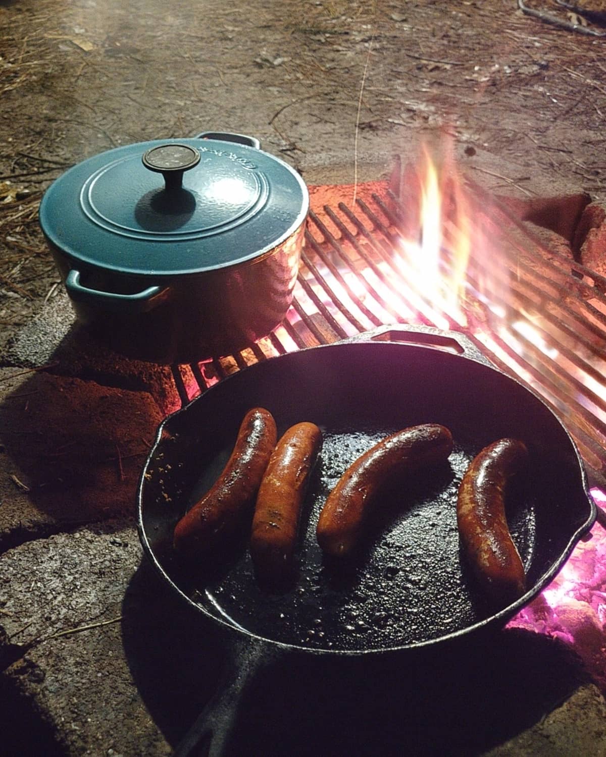 Five cheese Mac and cheese and hot links cooked in bacon grease | Scrolller