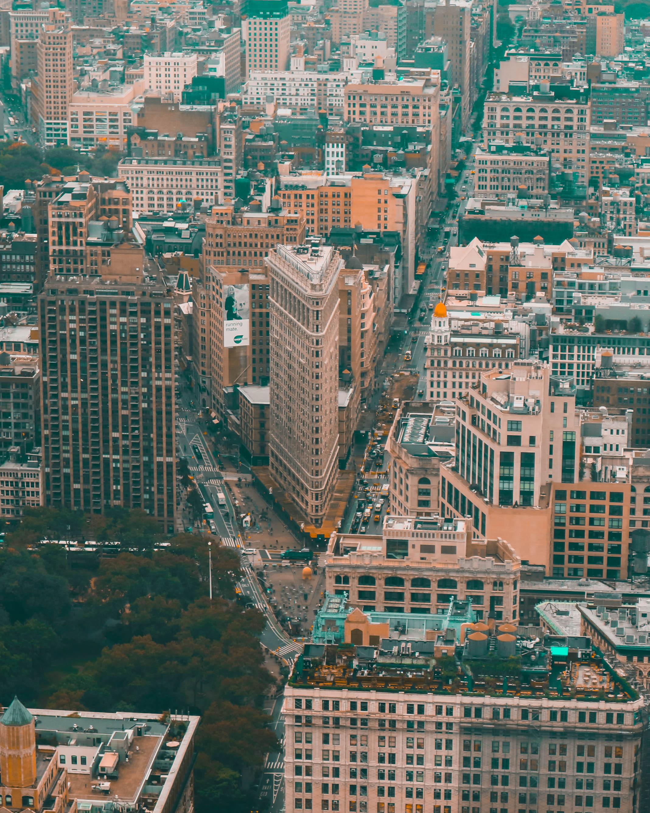 Flatiron building | Scrolller