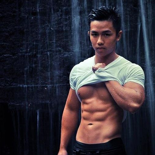 Flaunting his abs and pecs | Scrolller