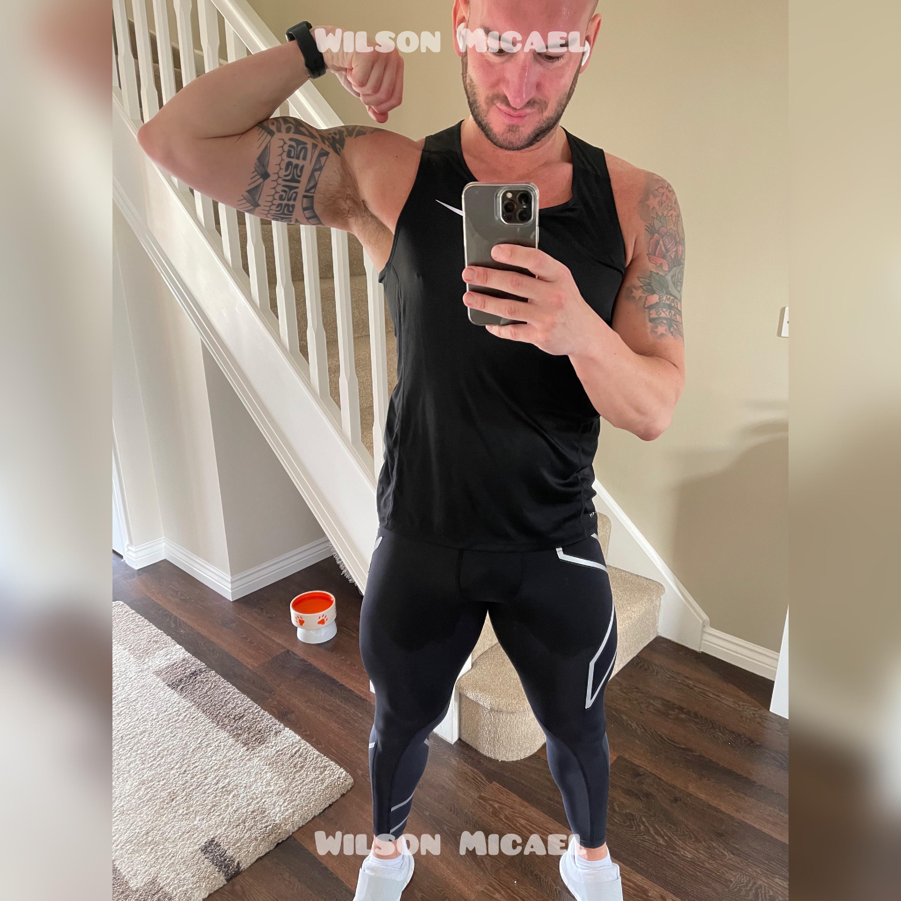 Flex Friday | Scrolller